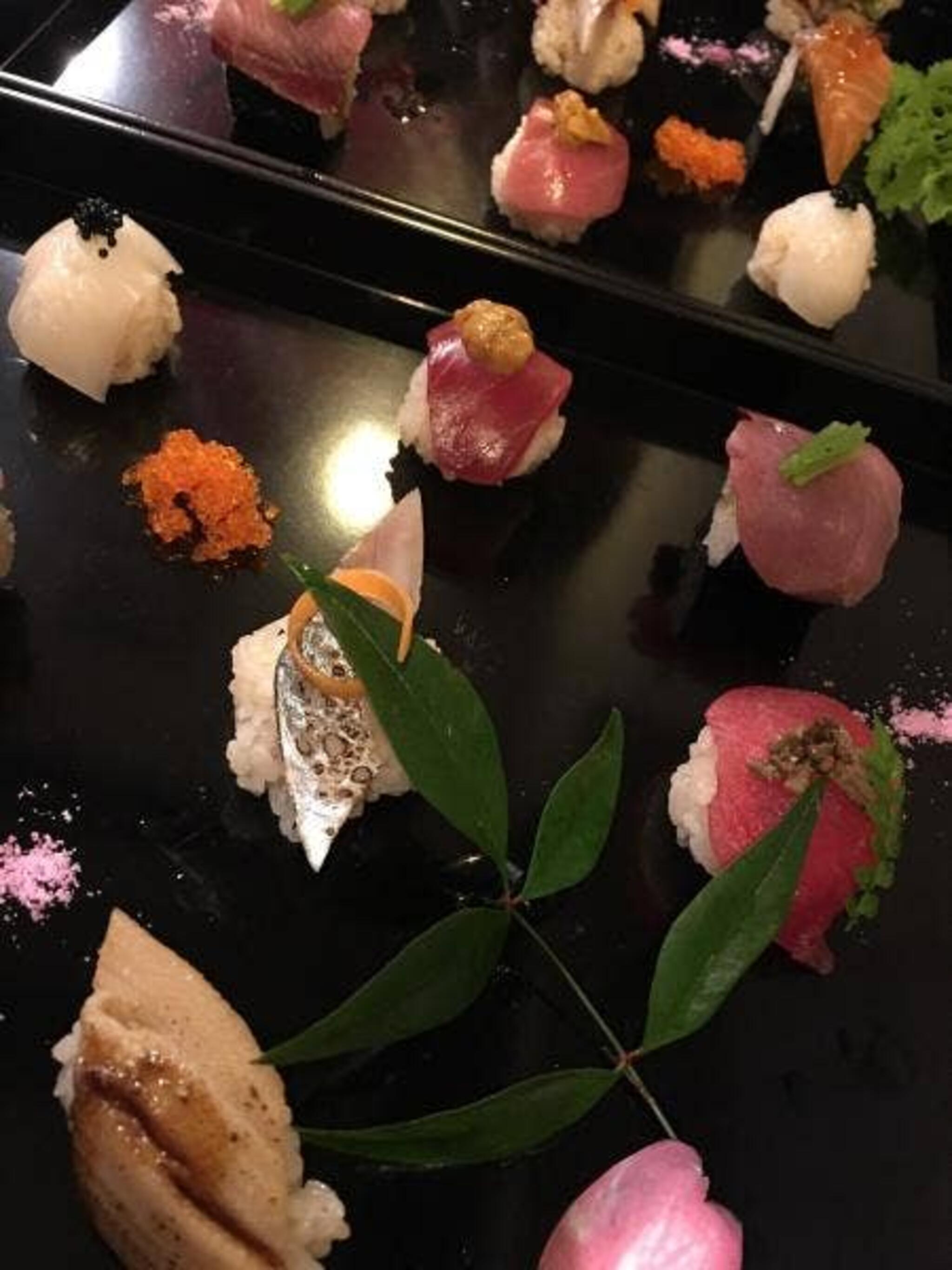 写真 : SUSHI-beya EITO - 広島市中区袋町/寿司店 | Yahoo!マップ