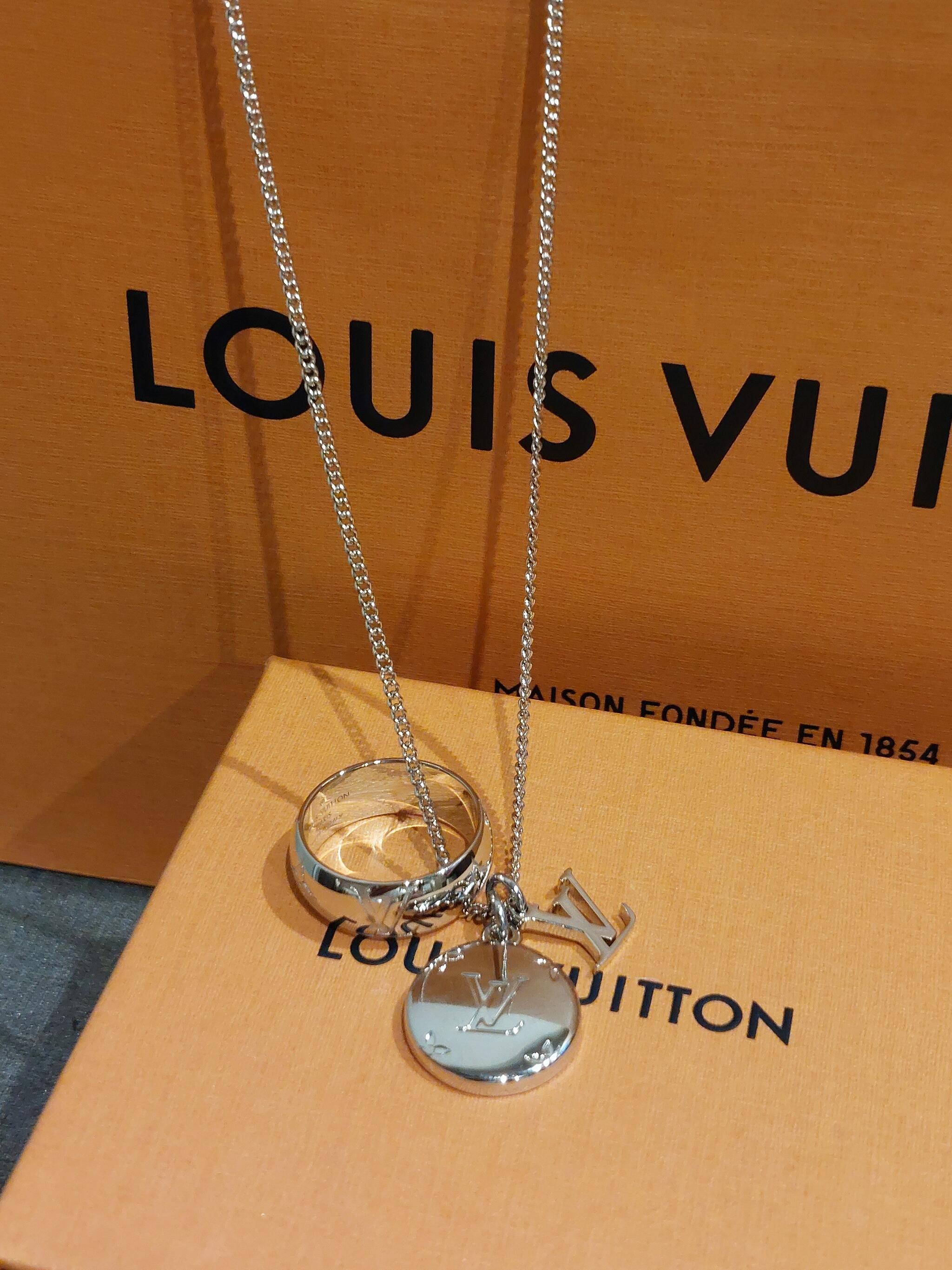 LOUIS VUITTON 香林坊大和店 - 金沢市香林坊/ハイブランド | Yahoo!マップ