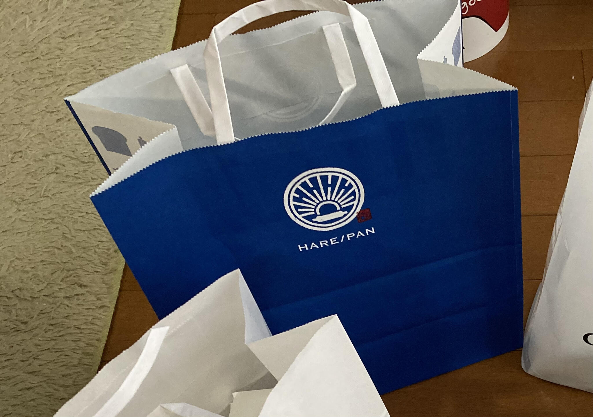 純生食パン工房 HARE/PAN ミナカ小田原駅前店 - 小田原市栄町/食パン専門店 | Yahoo!マップ