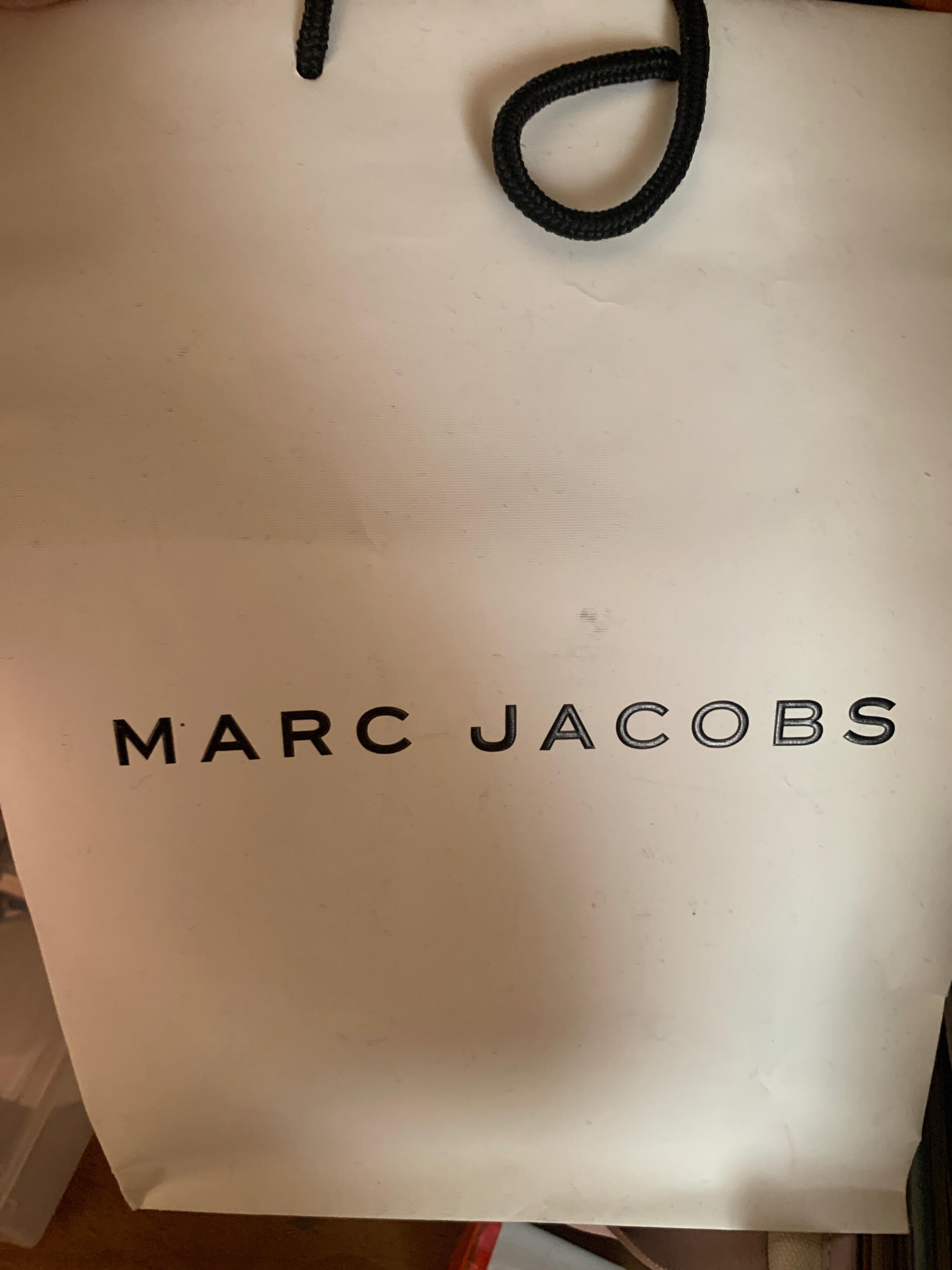 MARC JACOBS 髙島屋柏店 - 柏市末広町/かばん店 | Yahoo!マップ
