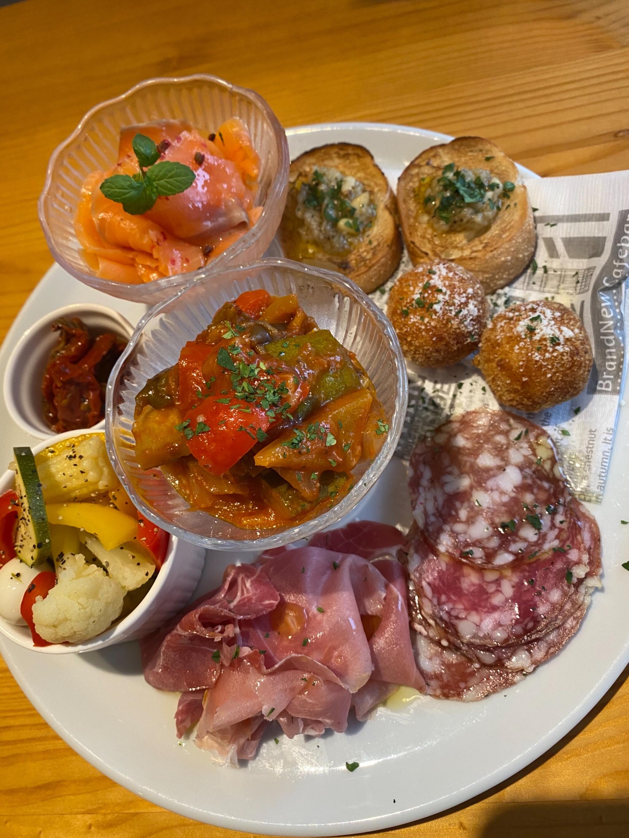 Pizzeria Da Gino 白山店 - 佐賀市白山/ピザ店 | Yahoo!マップ