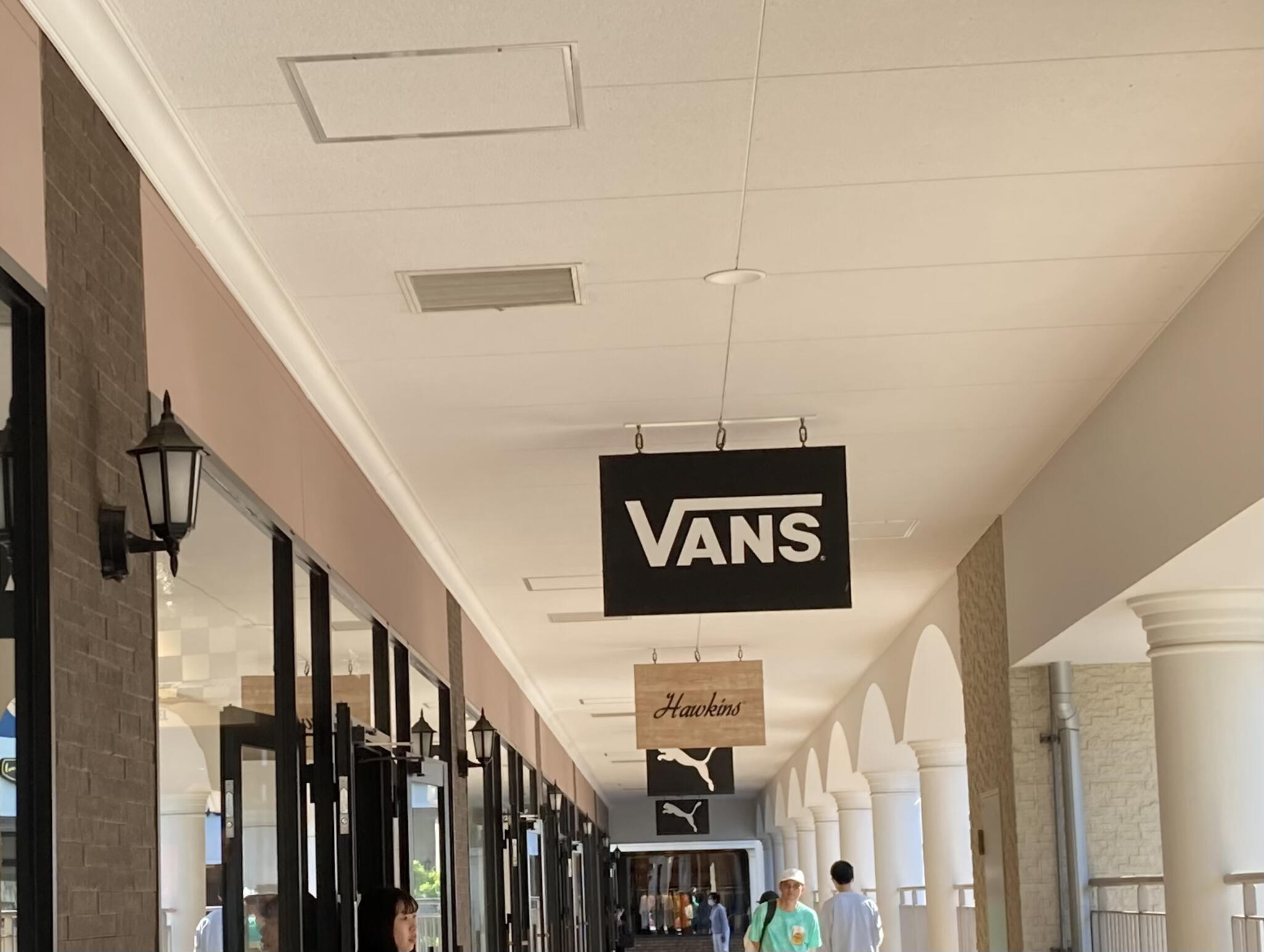 ABCマート HAWKINS/VANSりんくうプレミアム・アウトレット店 - 泉佐野市りんくう往来南/靴店 | Yahoo!マップ