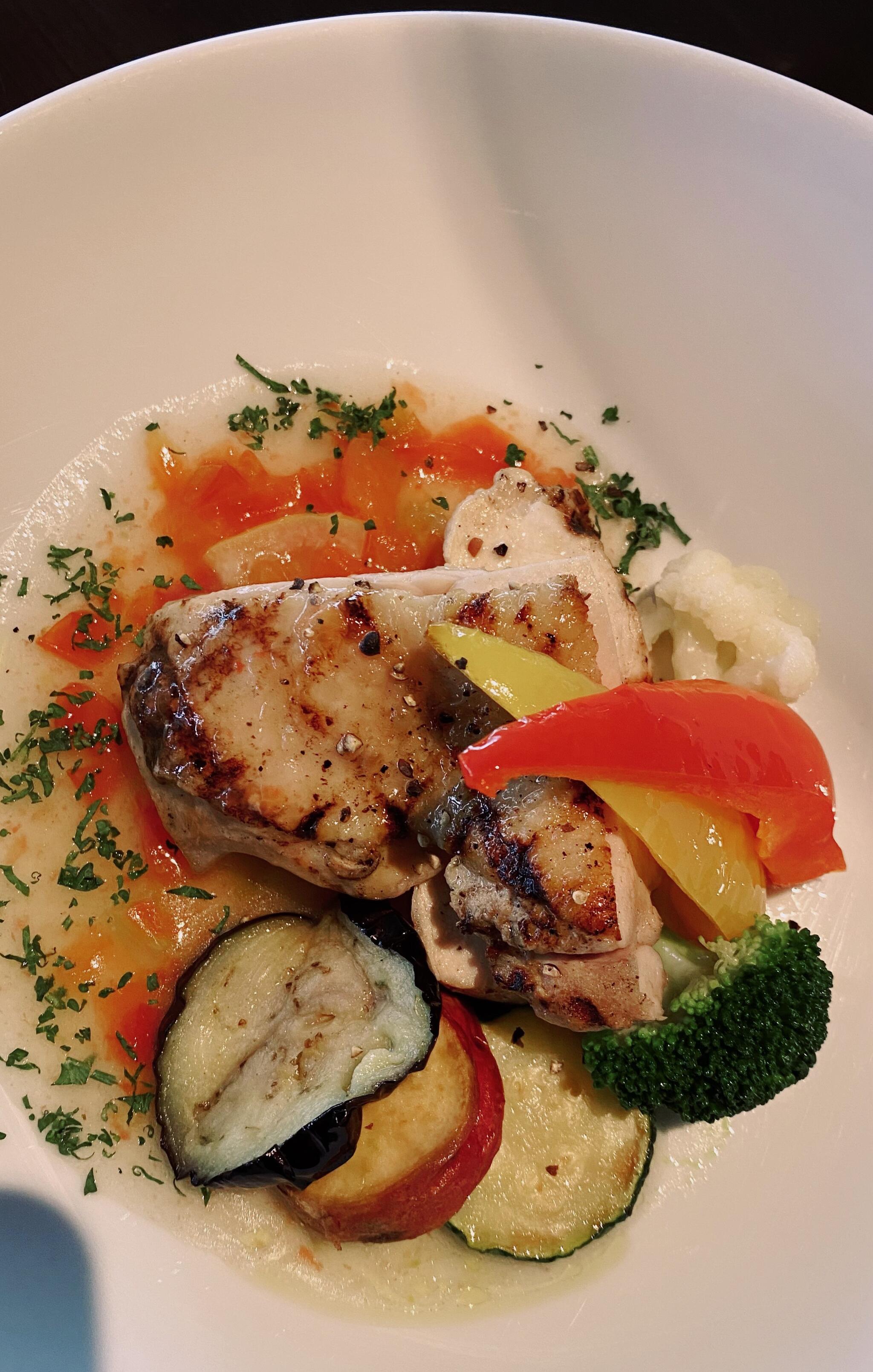 写真 : THE GARDEN RESTAURANT & BAR/ホテルアークリッシュ豊橋 - 豊橋市駅前大通/バー | Yahoo!マップ