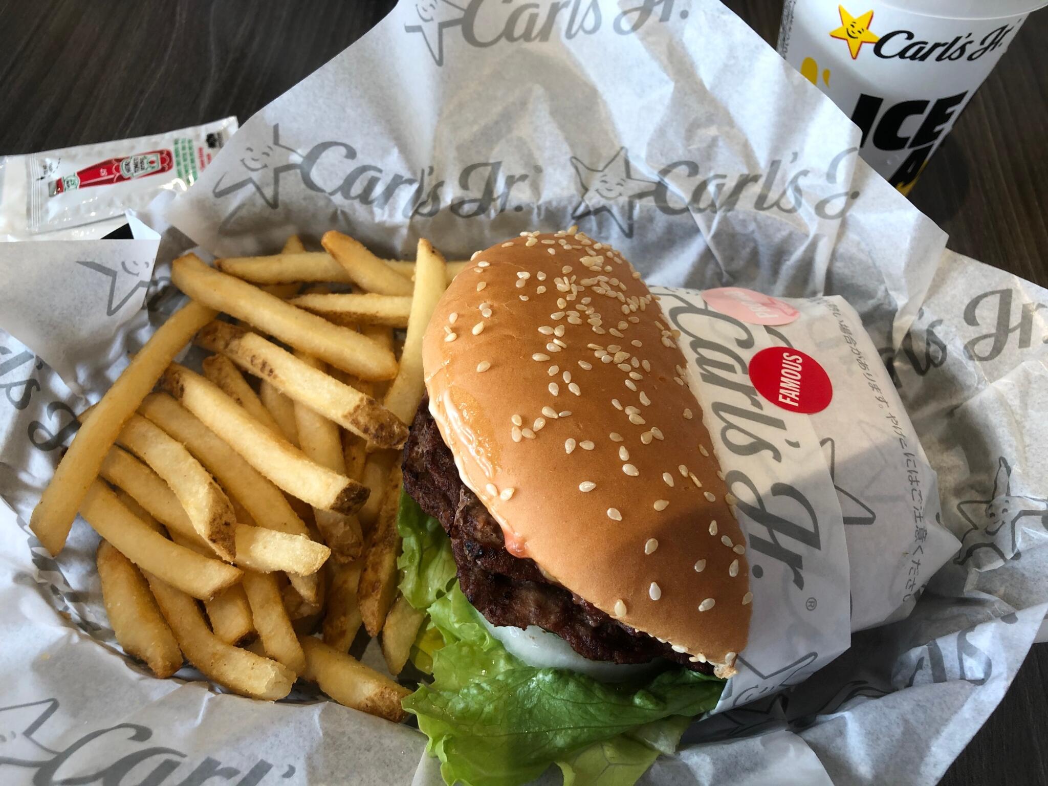 メニュー : Carl's Jr. ららぽーと湘南平塚レストラン - 平塚市天沼/ハンバーガー店 | Yahoo!マップ