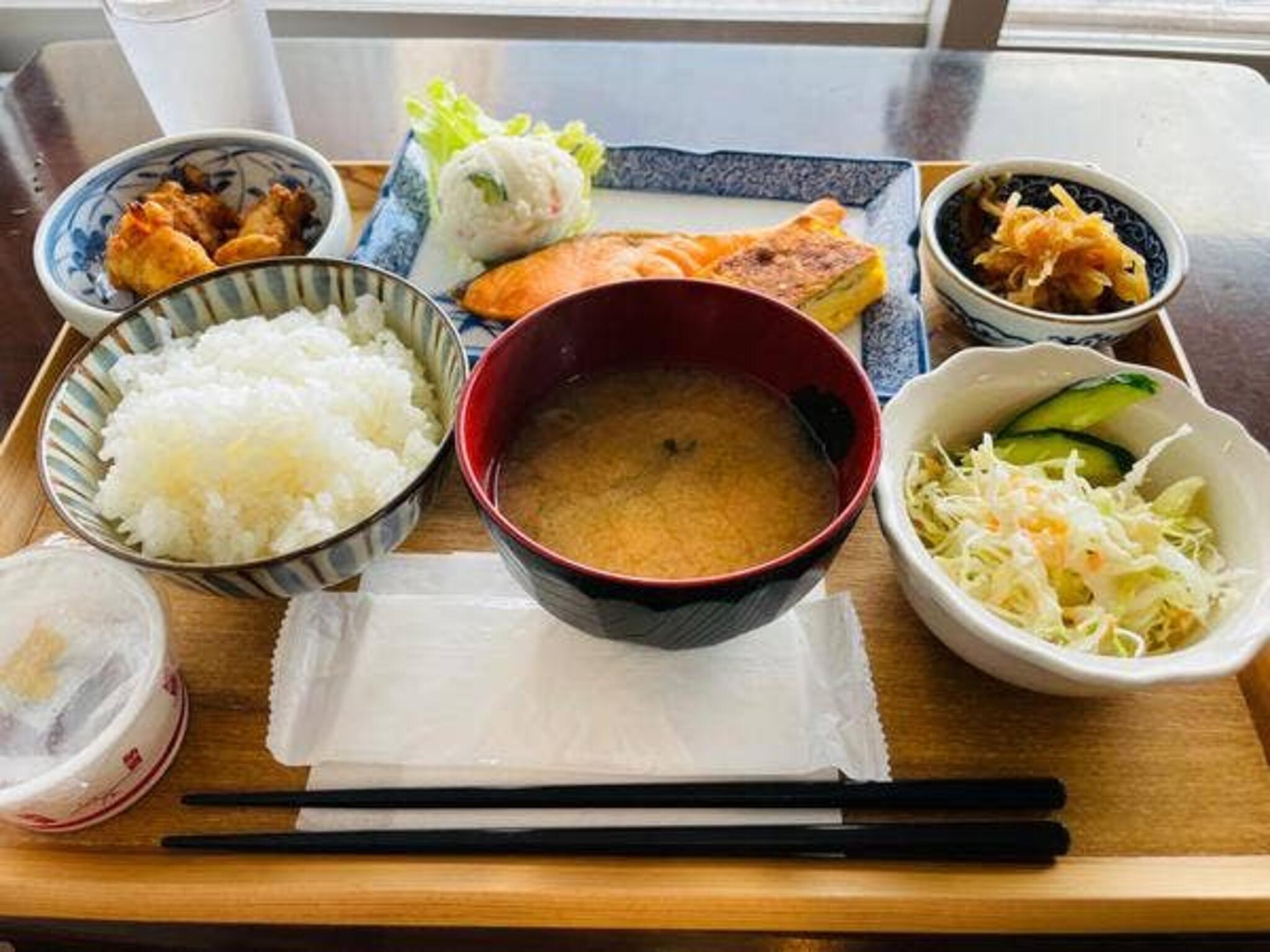 写真 : Coffee House LL - 八丈町三根/飲食店 | Yahoo!マップ