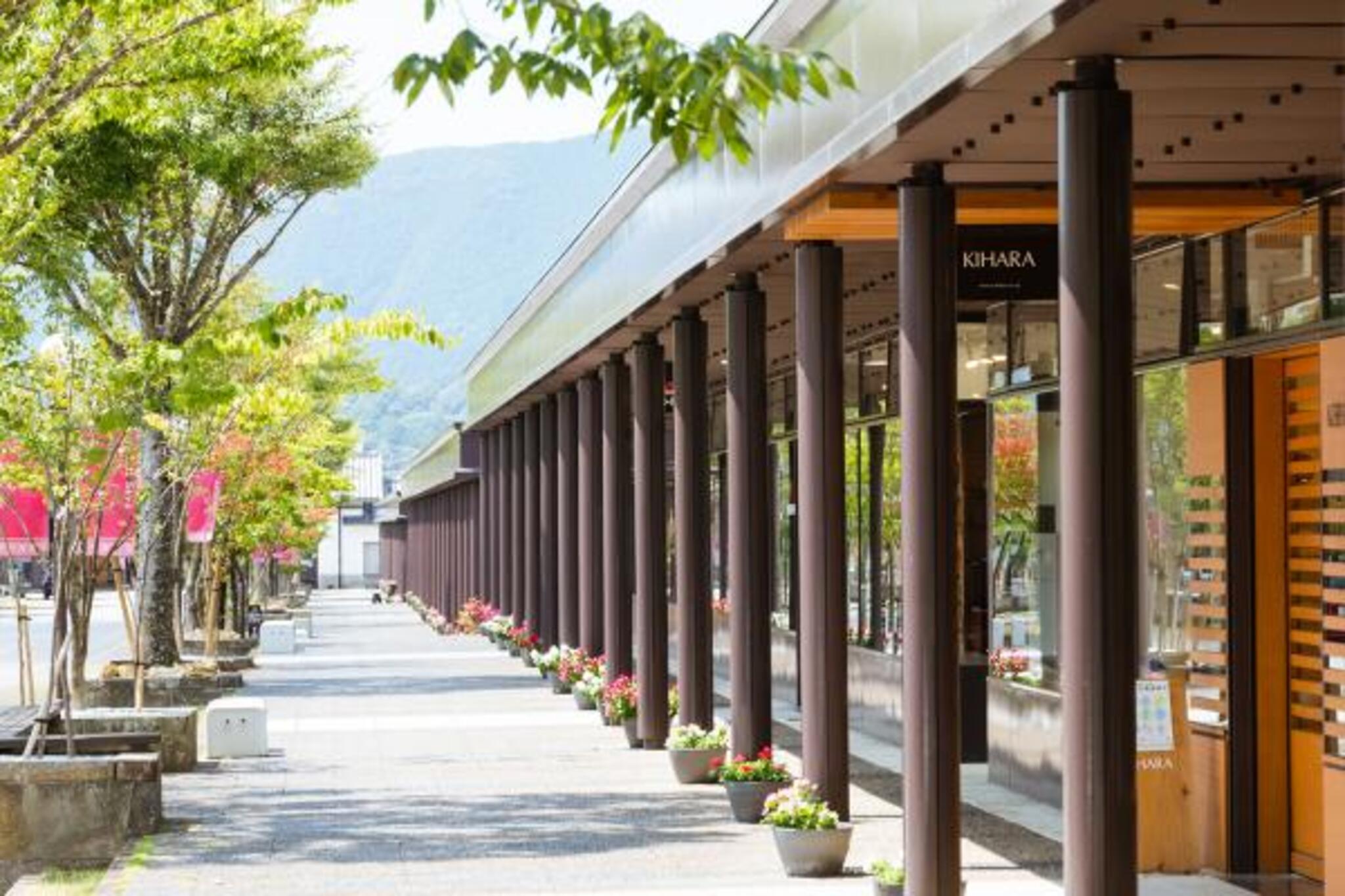 アリタセラ / Arita Sera - 西松浦郡有田町赤坂/ショッピングセンター・モール | Yahoo!マップ