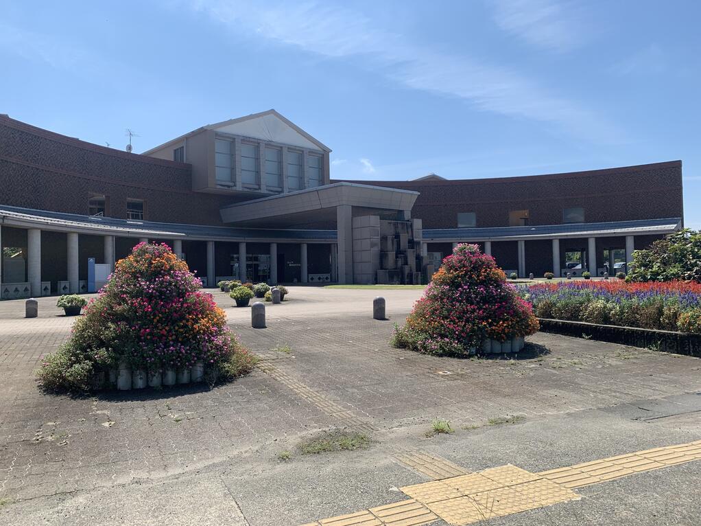 AIM 鶴来B&G 海洋センタークレイン - 白山市七原町/プール施設 | Yahoo!マップ