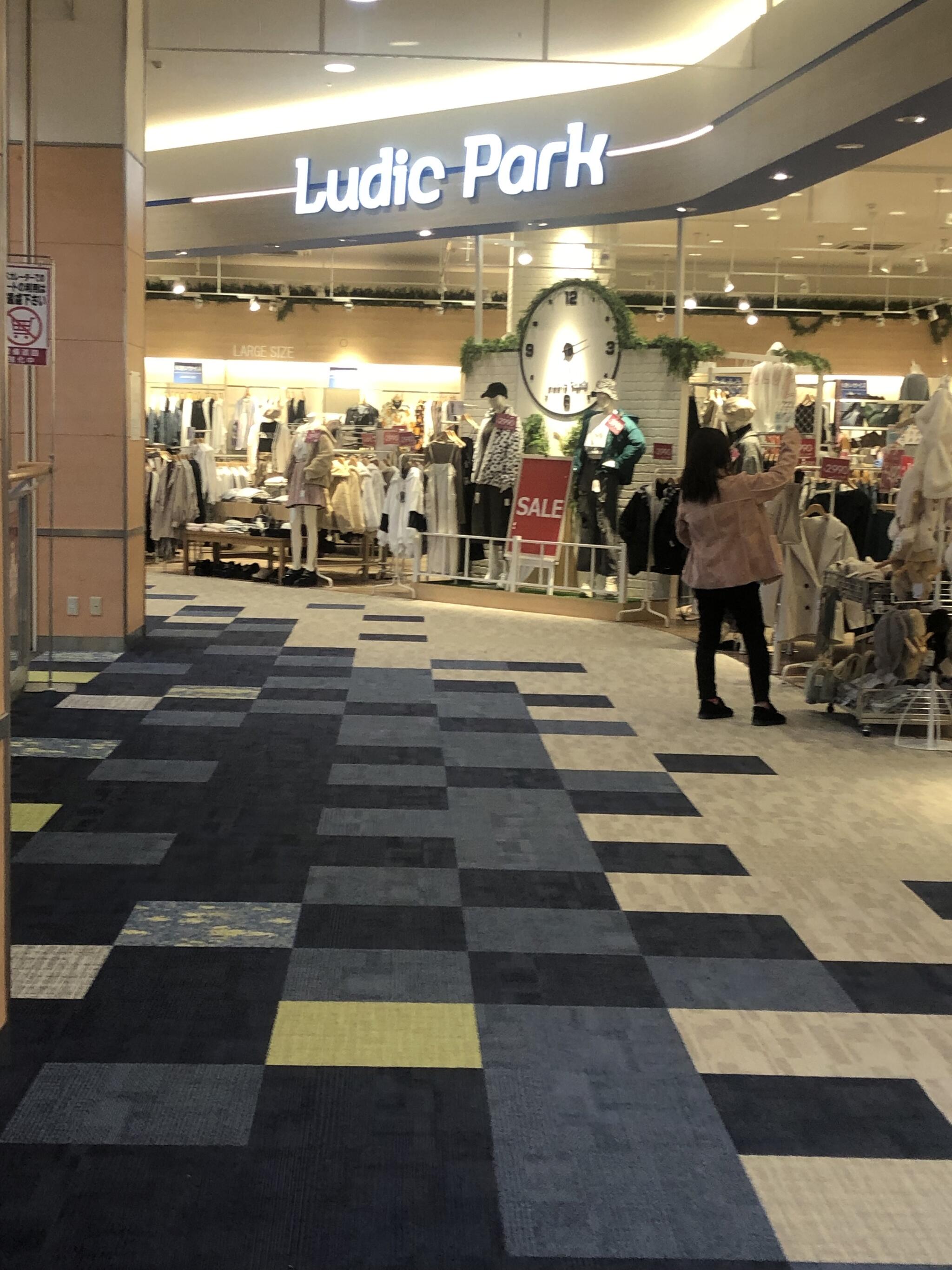 Ludic Park イオンモール苫小牧店 - 苫小牧市柳町/婦人服店 | Yahoo!マップ