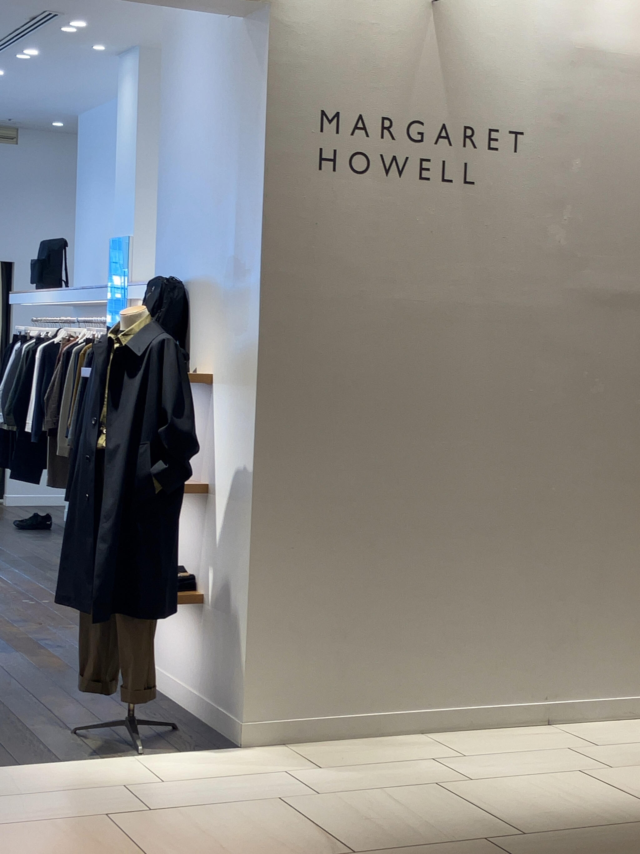 MARGARET HOWELL MHL. 大阪 グランフロント - 大阪市北区大深町/衣料品店 | Yahoo!マップ