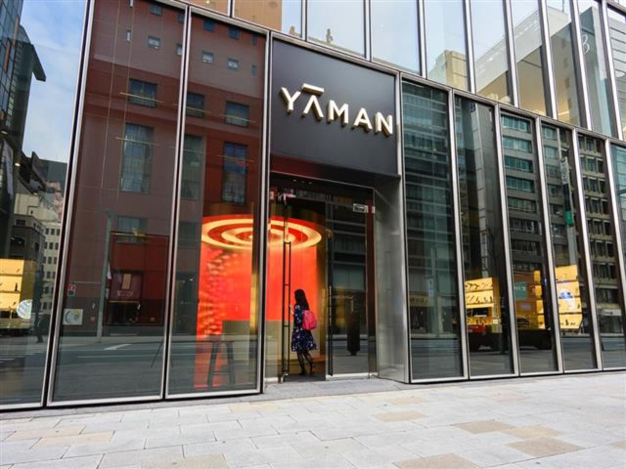 YA-MAN the store GINZA - 中央区銀座/理容・美容機器・用品卸売業 | Yahoo!マップ