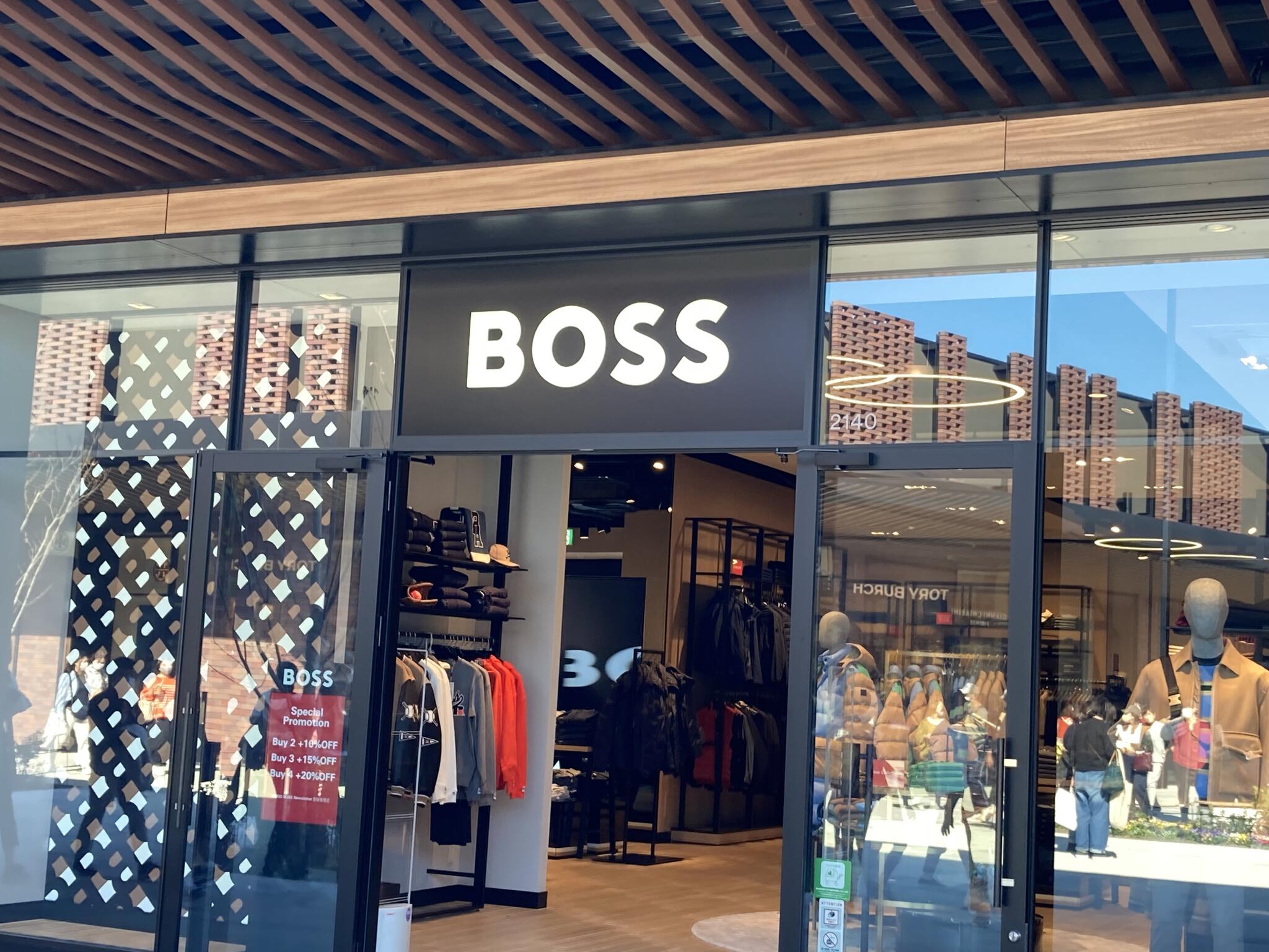 HUGO BOSS BOSS Outlet Saitama(Outlet Hanazono, #2140) - 深谷市花園/衣料品店 | Yahoo!マップ