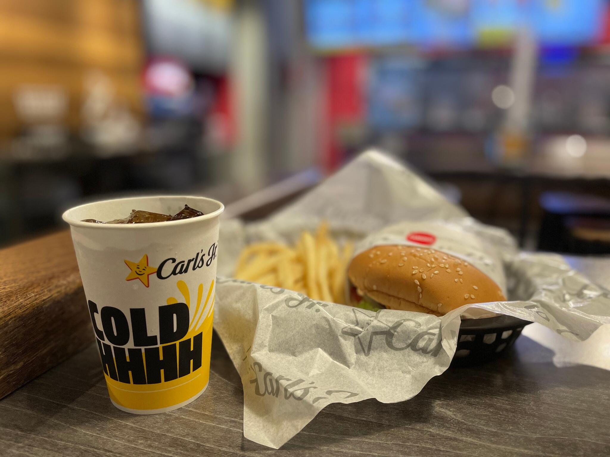 メニュー : Carl's Jr. 秋葉原中央通りレストラン - 千代田区外神田/ハンバーガー店 | Yahoo!マップ