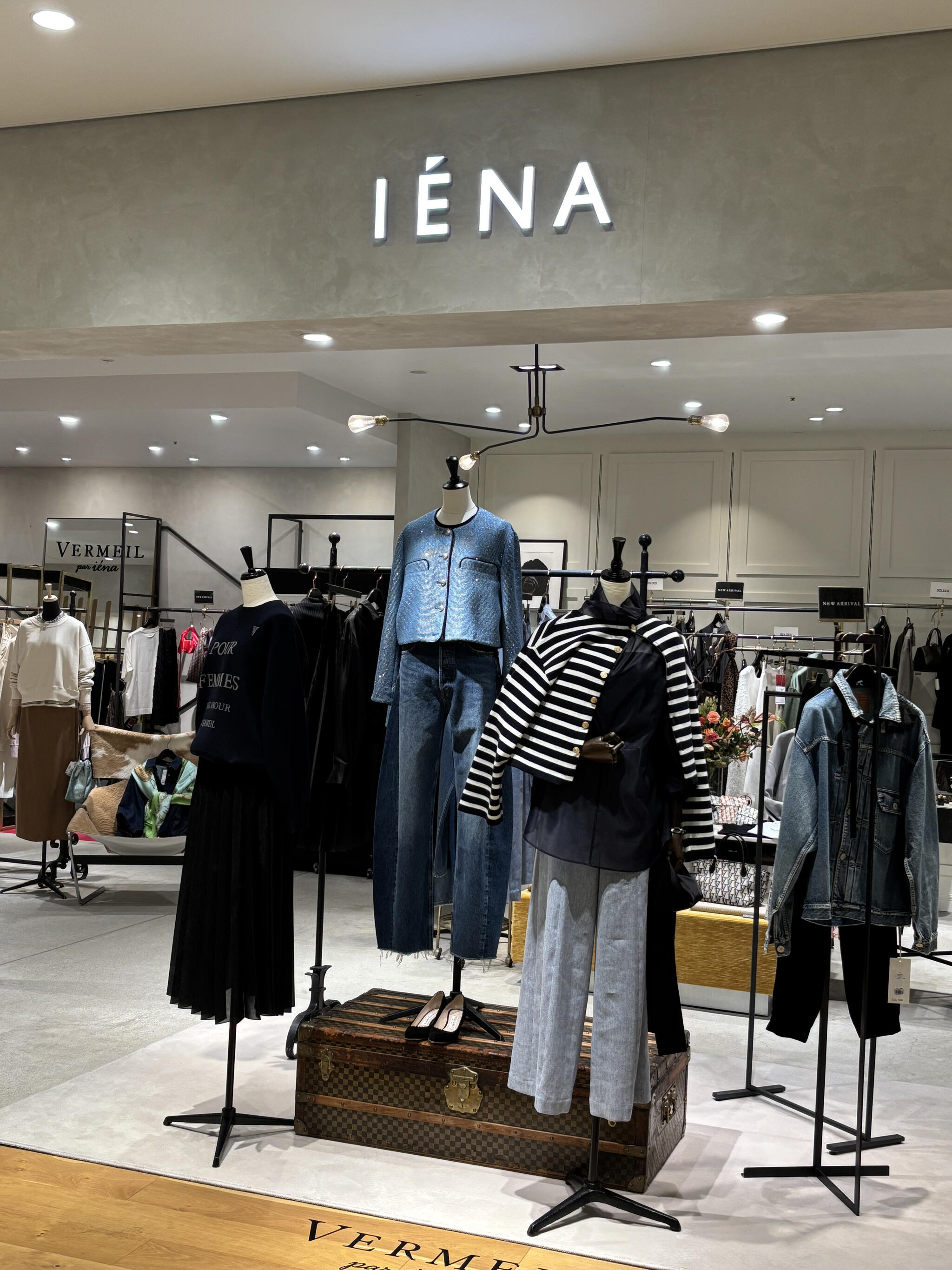 IENA Le Dome 名古屋タカシマヤゲートタワーモール店(EDIFICE/IENA/VERMEIL par iena) - 名古屋市中村区名駅/衣料品店 | Yahoo!マップ