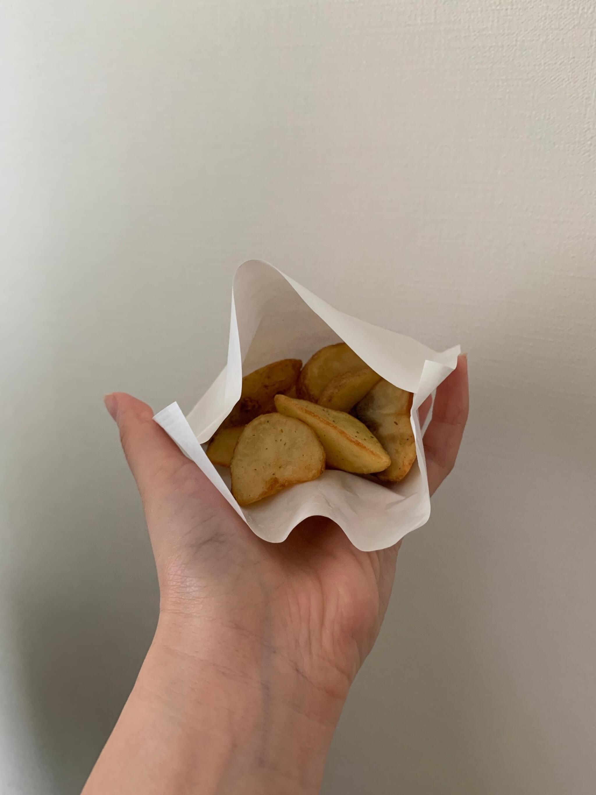 写真 : BURGERS CAFE SHIBAURA - 港区海岸/ハンバーガー店 | Yahoo!マップ