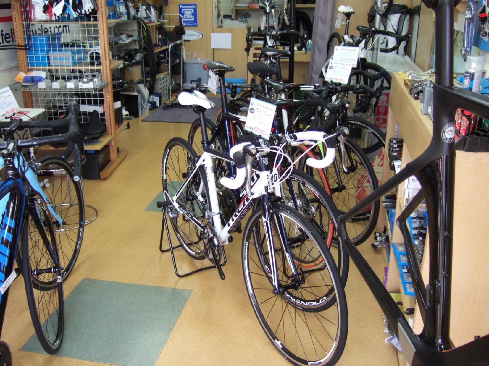 BIKE SHOP アティック - 札幌市北区北二十六条西/自転車店 | Yahoo!マップ