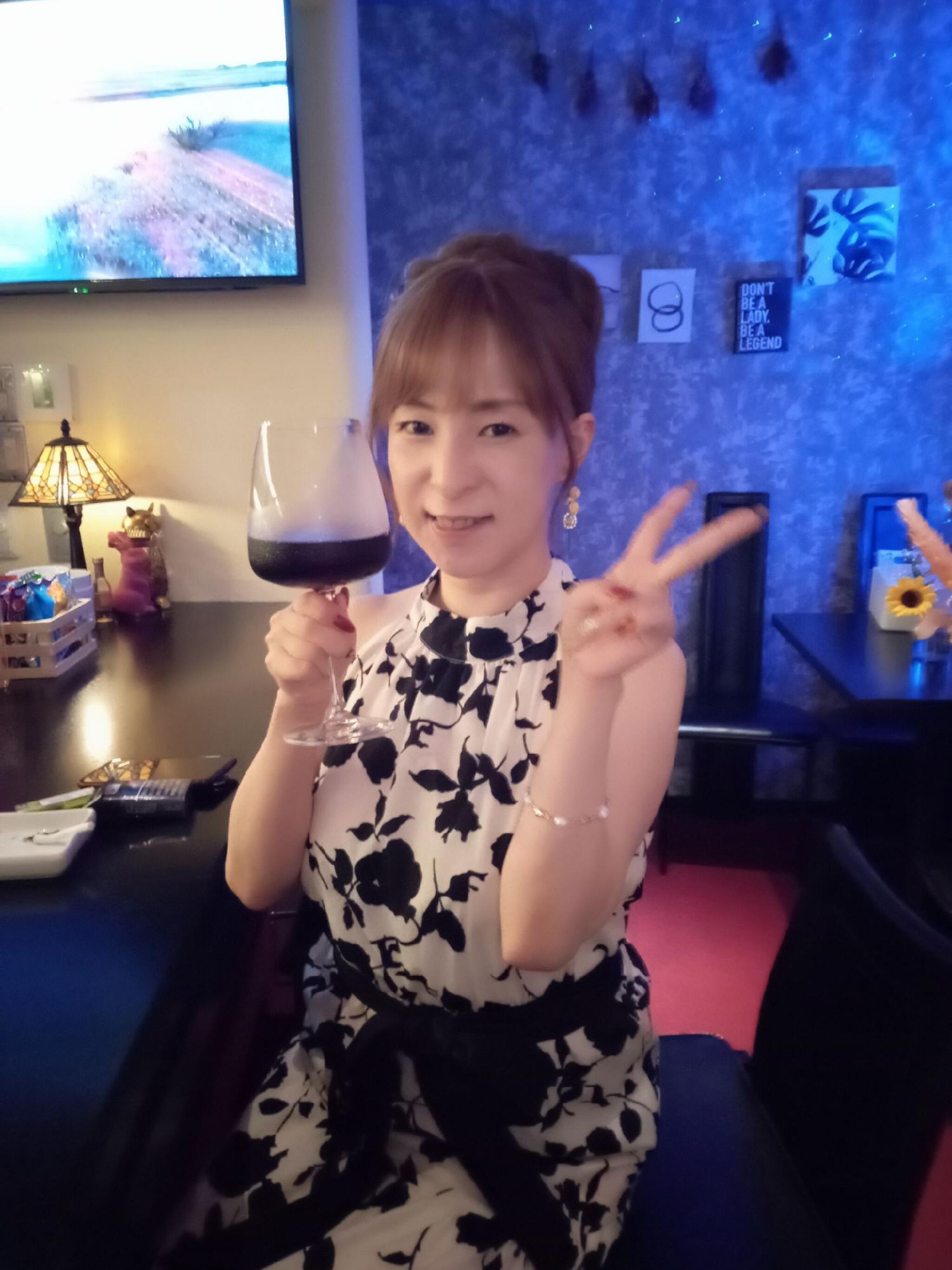 写真 : カラオケbar tomo - 大阪市北区堂山町/スナック | Yahoo!マップ