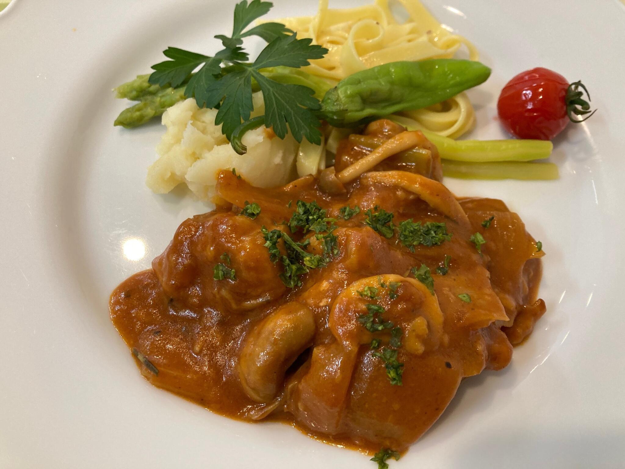 メニュー表 : Adam and Eve - 北九州市小倉北区下到津/フランス料理店 | Yahoo!マップ