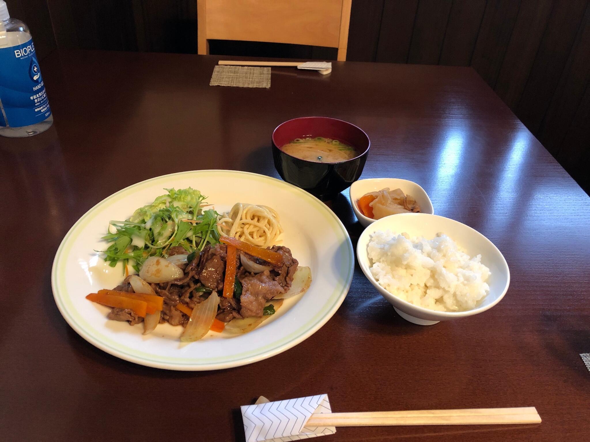 THE RED WOOD - 広島市安佐南区緑井/鉄板焼き店 | Yahoo!マップ