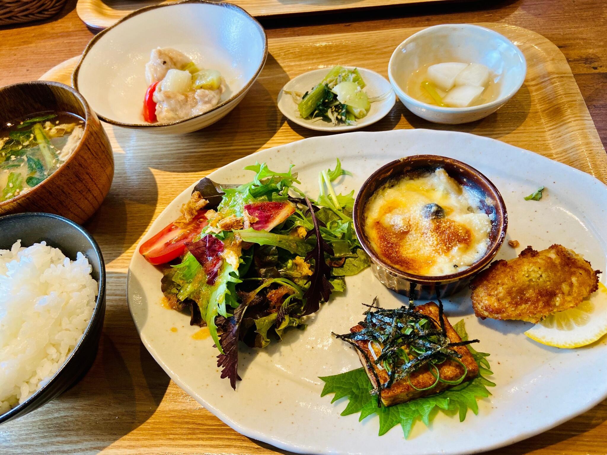 予約・コース : 夜食堂 アース - 橿原市久米町/ワインバー【ネット予約OK】 | Yahoo!マップ