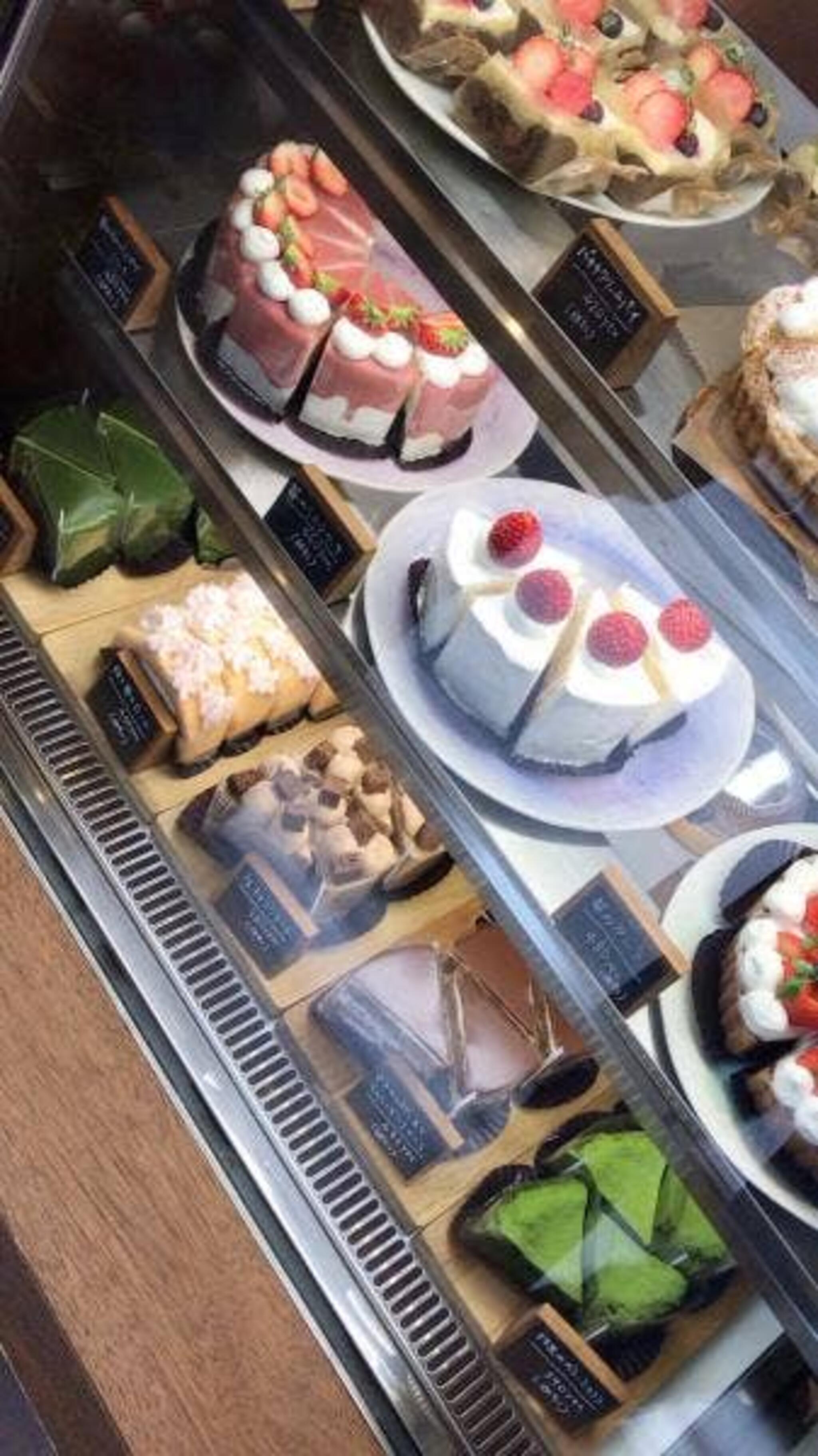 ant CAKE AND BAKE STAND - 富山市上冨居/ケーキ店 | Yahoo!マップ