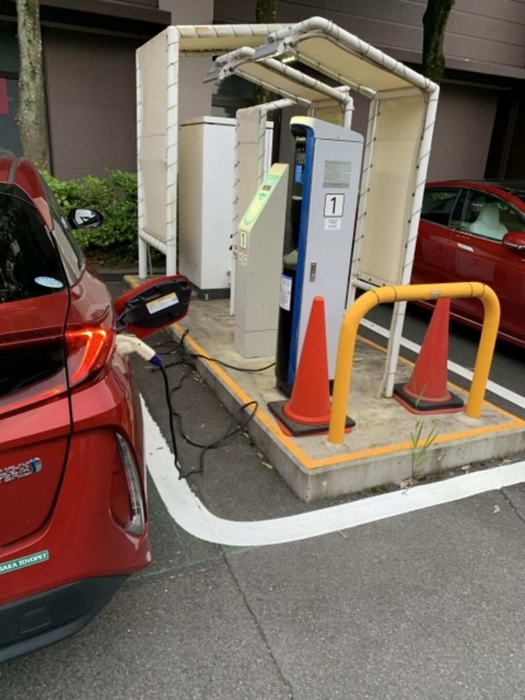 EV充電スポット イオンリテール株式会社 イオン伊賀上野店 (北側平面P) - 伊賀市上野茅町/EV充電スポット | Yahoo!マップ