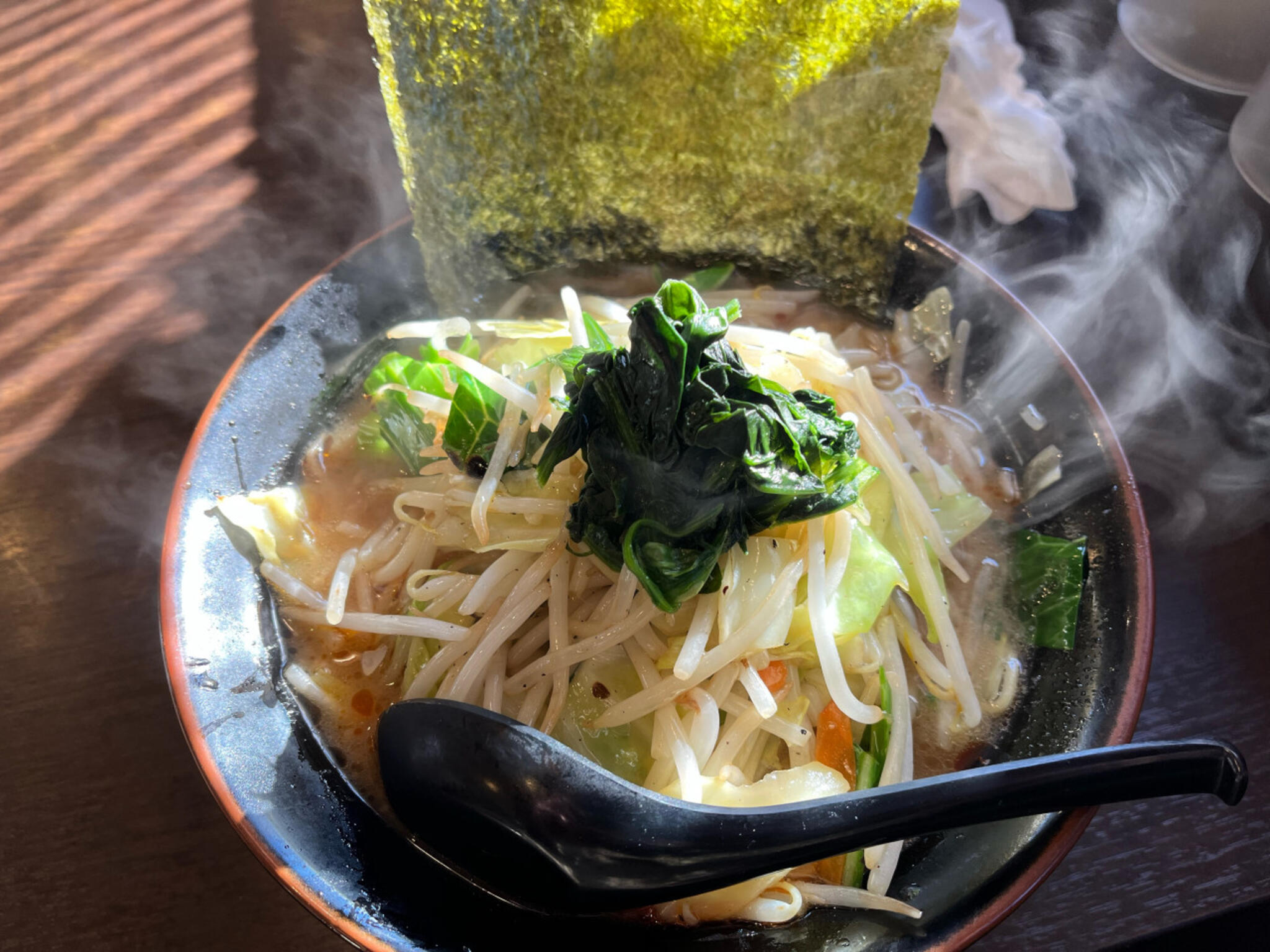 写真 : 831家和田店 - 多摩市和田/ラーメン店 | Yahoo!マップ