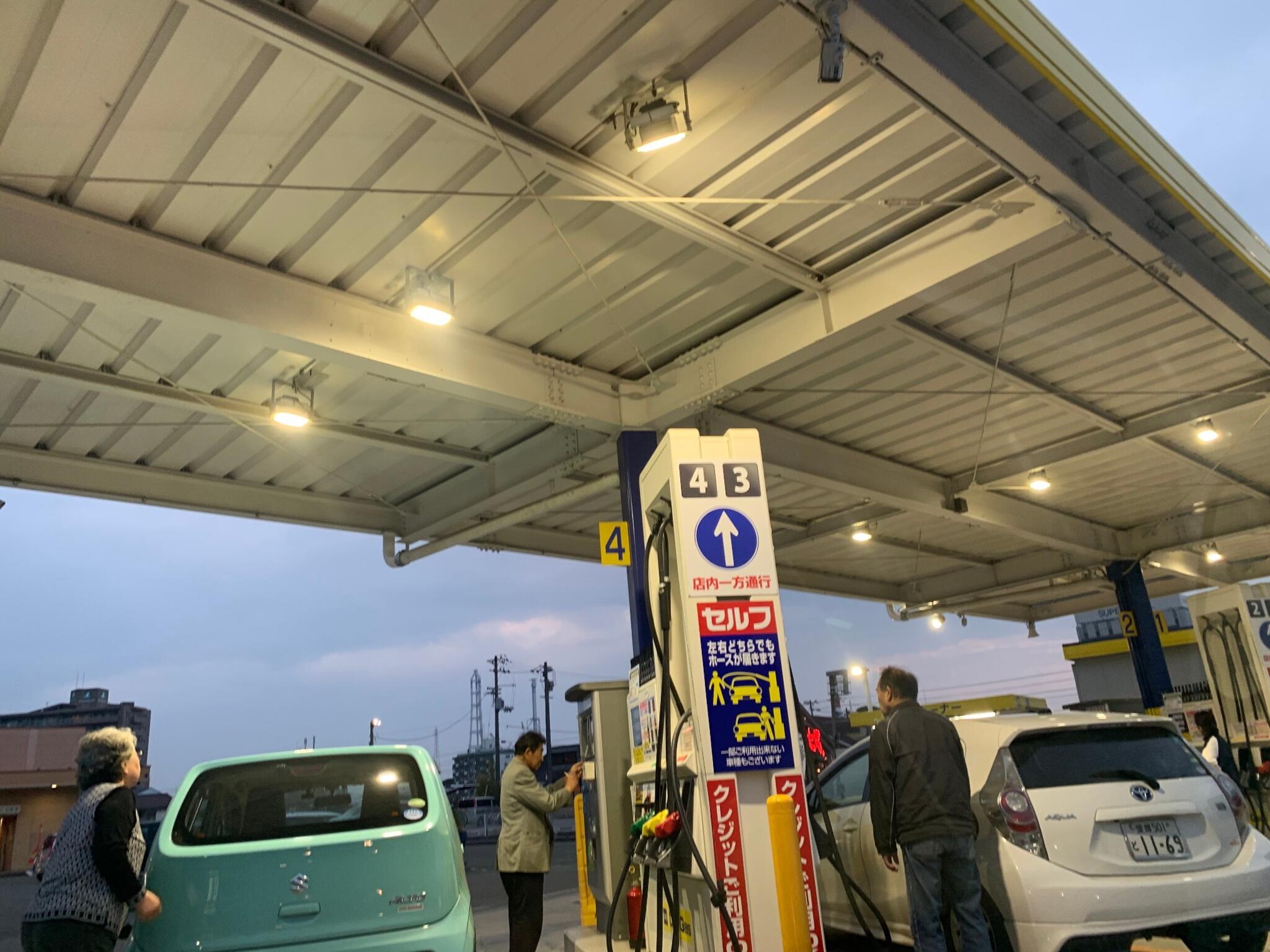 DM Gas 伊予西条店 - 西条市新田/ガソリンスタンド | Yahoo!マップ