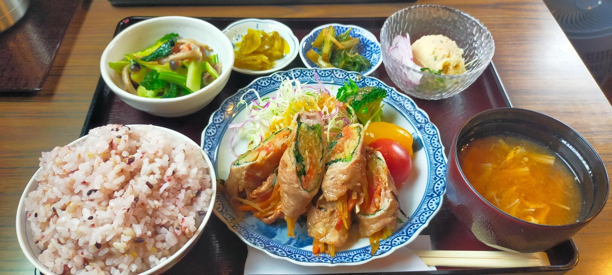 CAFE食堂 1093 - 諏訪郡下諏訪町東赤砂/カフェ・喫茶 | Yahoo!マップ