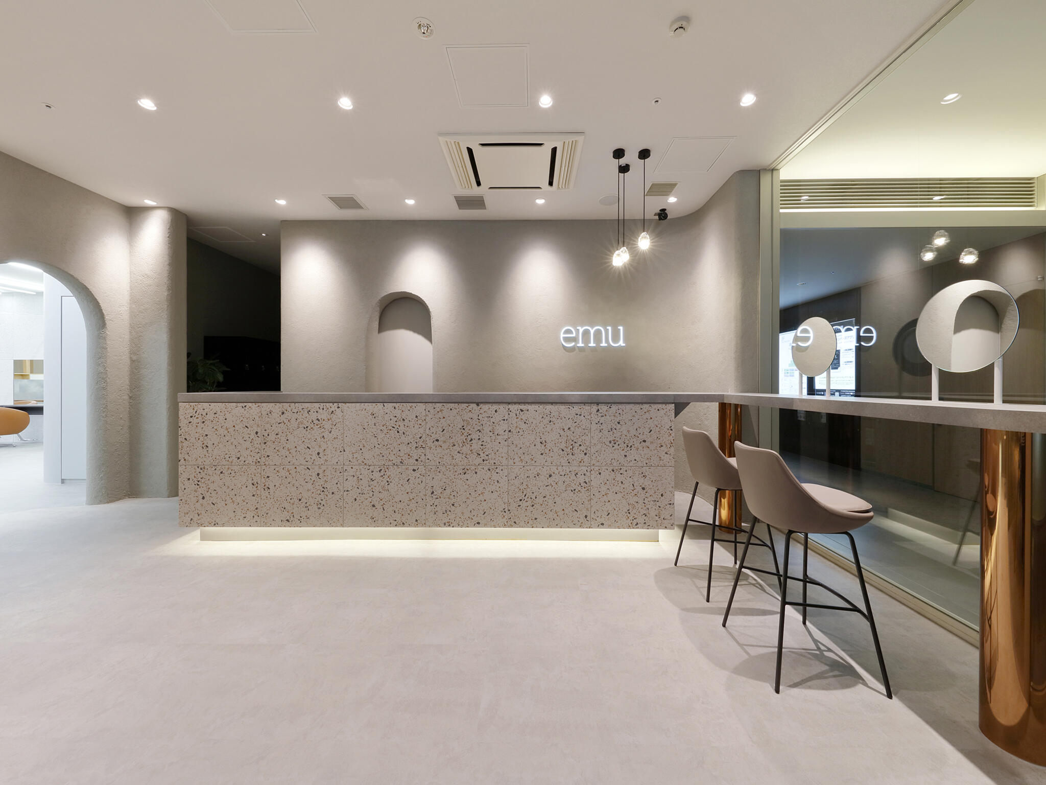 k-two kyoto laque emu - 京都市下京区函谷鉾町/美容院 | Yahoo!マップ