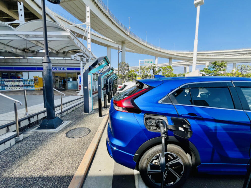 地図 : EV充電スポット 首都高速道路サービス株式会社 湾岸線 大黒PA (東行・西行) - 横浜市鶴見区大黒ふ頭/EV充電スポット | Yahoo!マップ