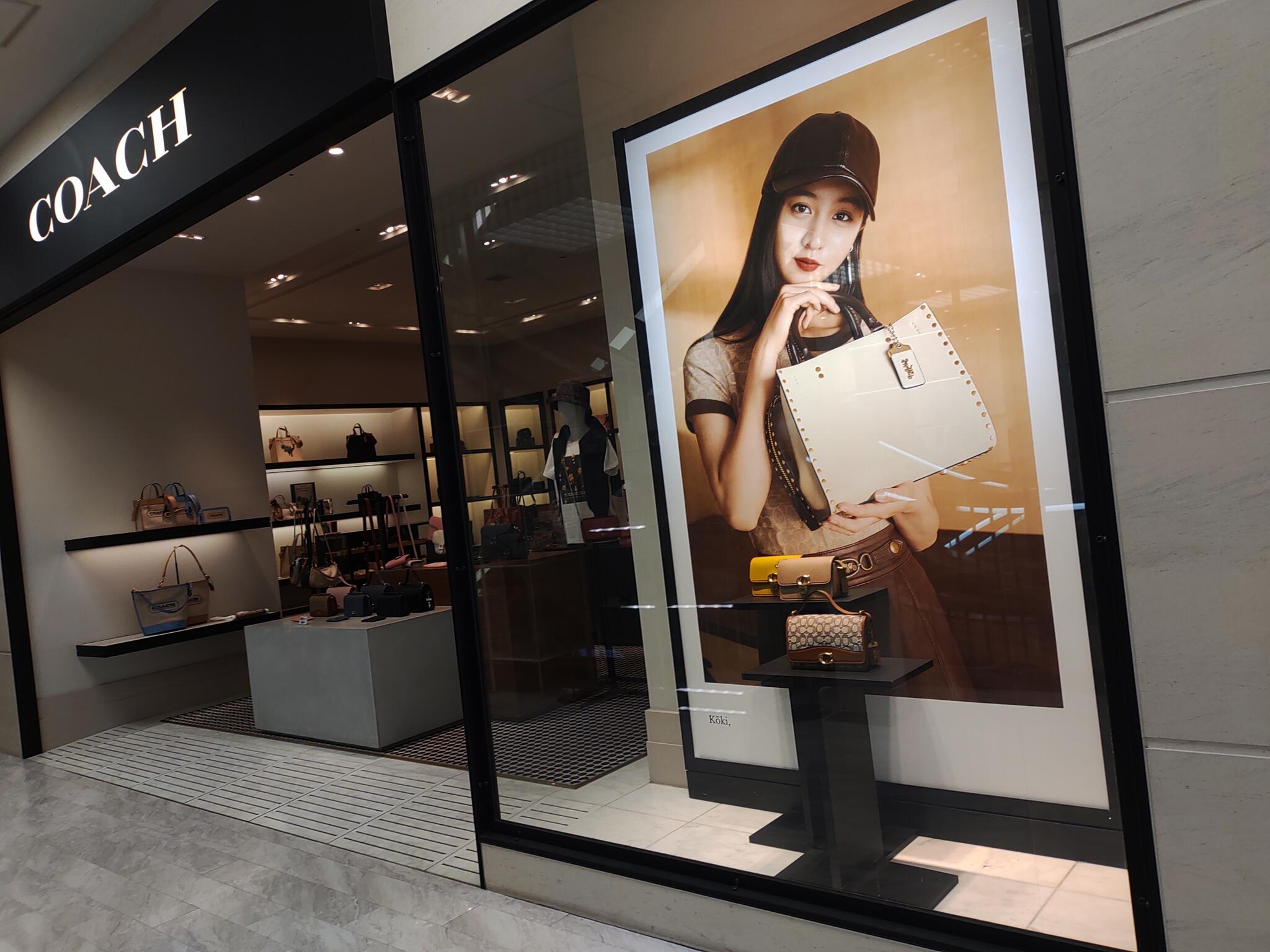 COACH 所沢西武 - 所沢市日吉町/ハイブランド | Yahoo!マップ