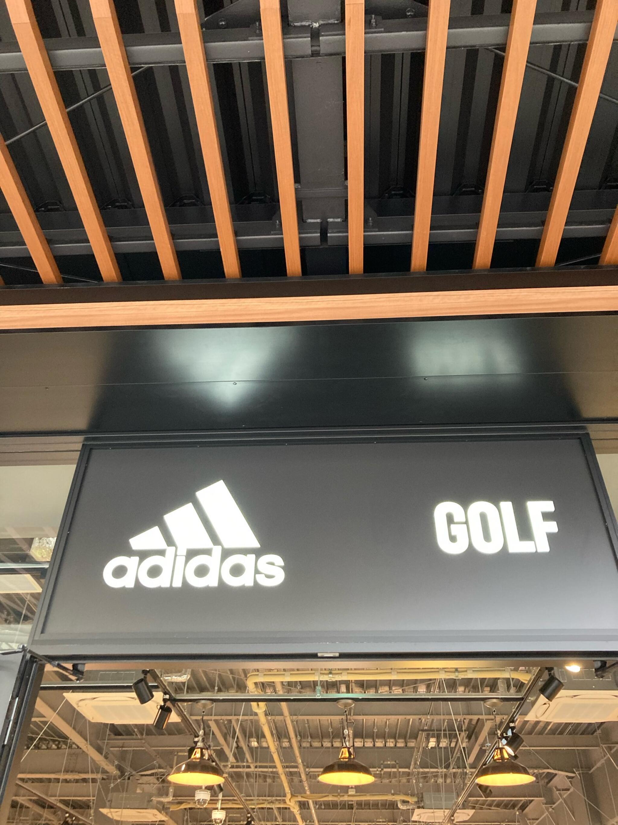 アディダス Outlet Store Saitama,Fukaya Hanazono Premium Outlets - 深谷市花園/スポーツ用品店 | Yahoo!マップ