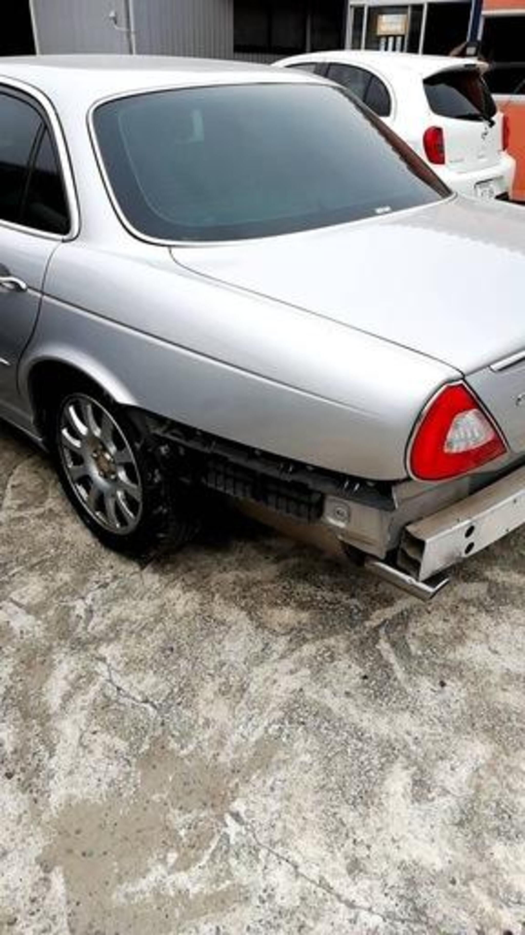 BSS - 新潟市江南区丸山/自動車修理・整備店 | Yahoo!マップ