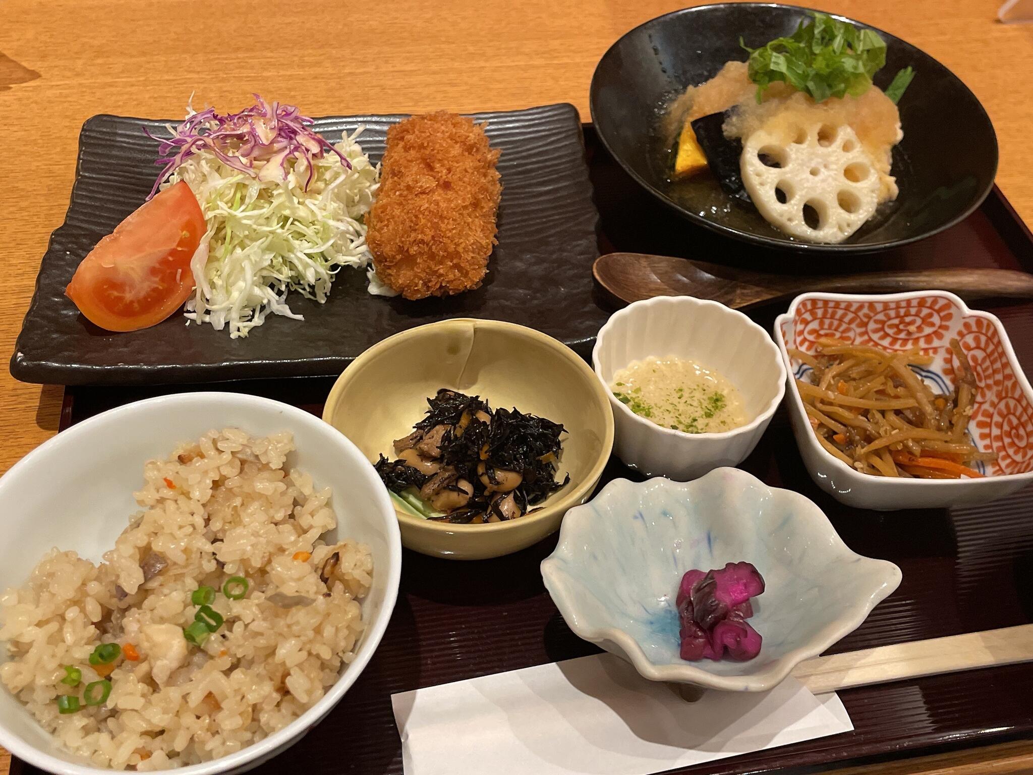 クチコミ : 大かまど飯 寅福 JRセントラルタワーズ店 - 名古屋市中村区名駅/和食店【ネット予約OK】 | Yahoo!マップ