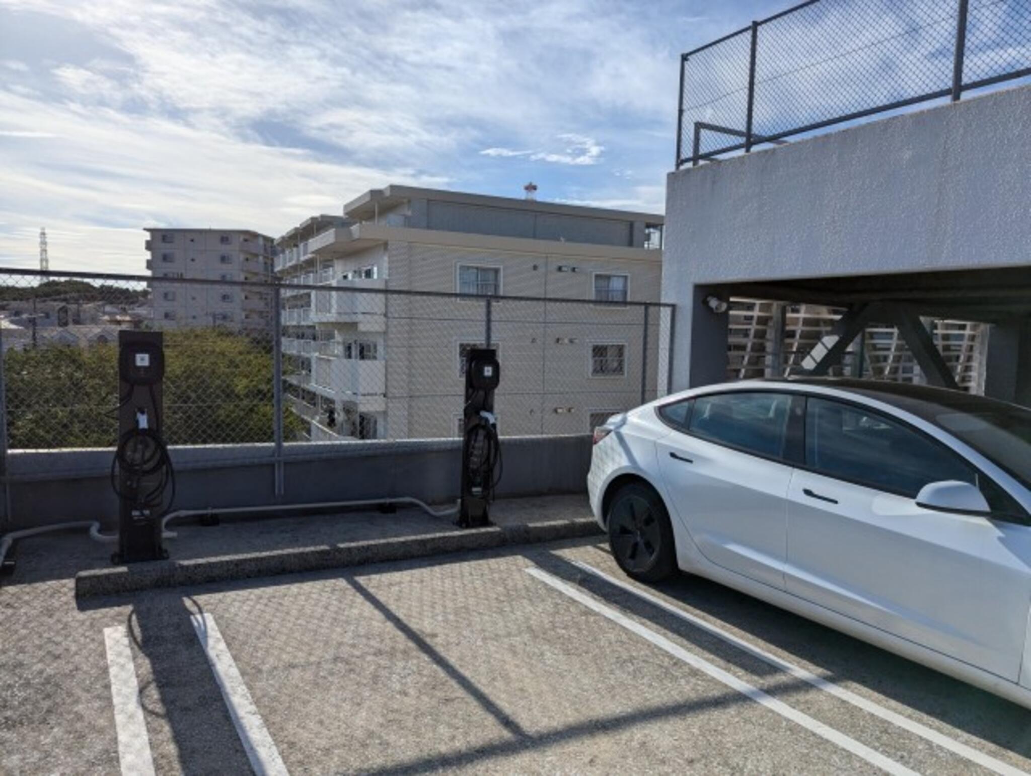 EV充電スポット プレスト弥生台店 (屋上P) - 横浜市泉区弥生台/EV充電スポット | Yahoo!マップ