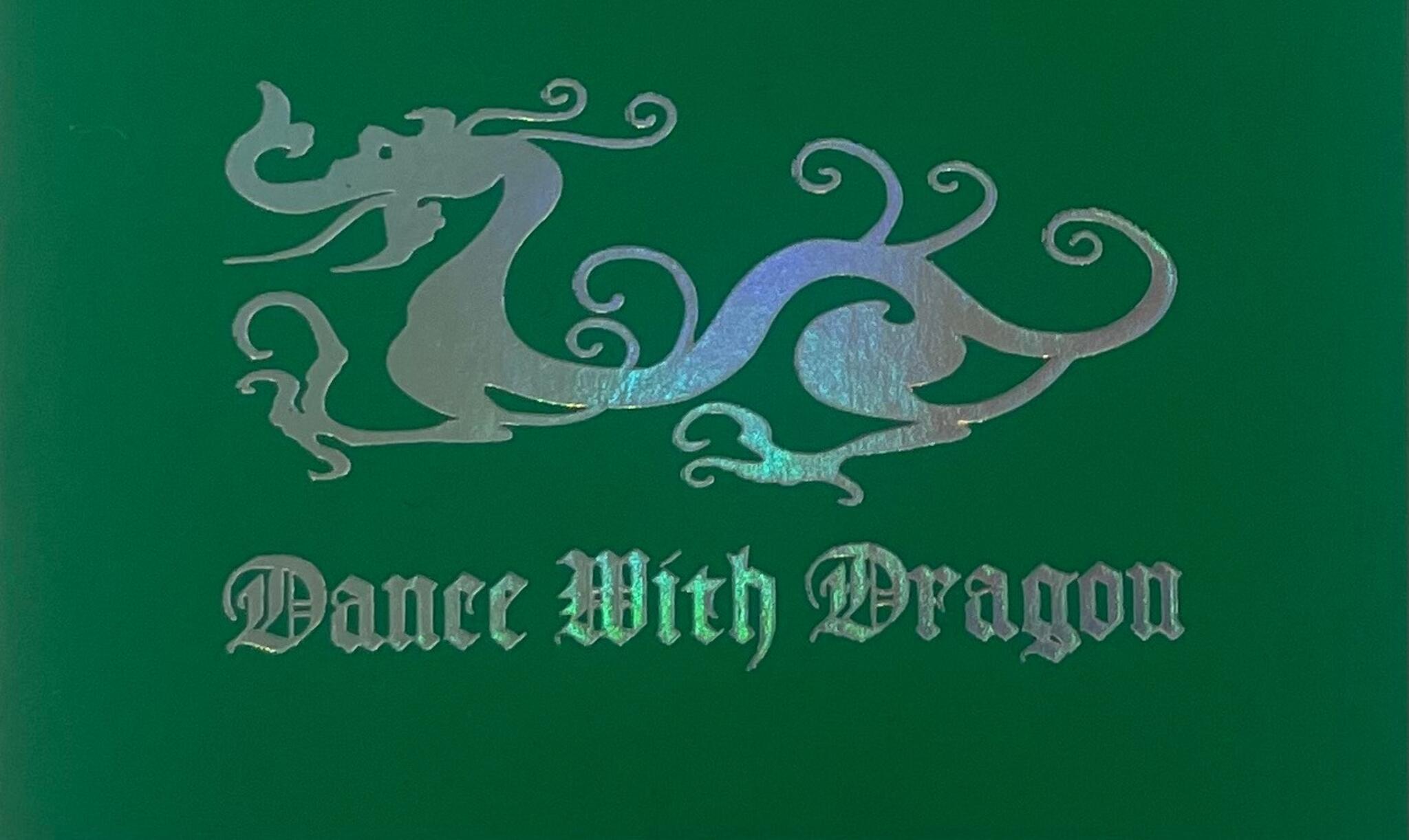 Dance With Dragon 三井アウトレット滋賀竜王 - 蒲生郡竜王町大字薬師/アウトドア用品店 | Yahoo!マップ