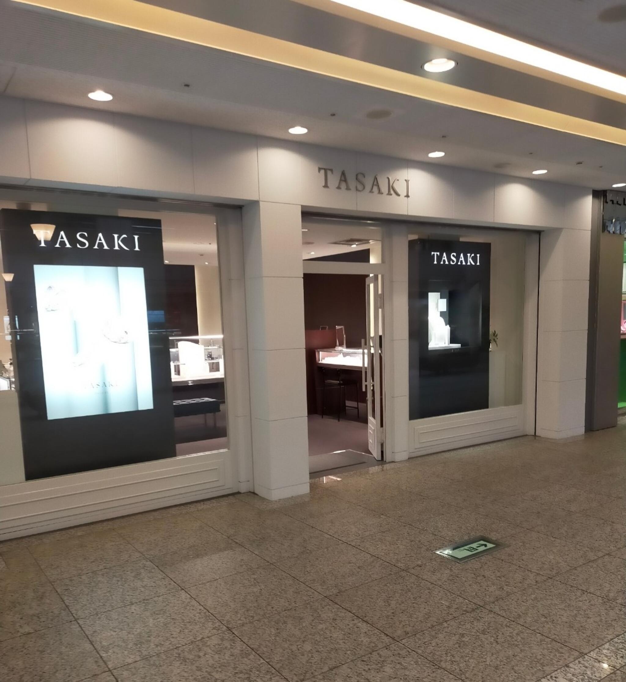 TASAKIランドマークプラザ店 - 横浜市西区みなとみらい/宝石店 | Yahoo!マップ