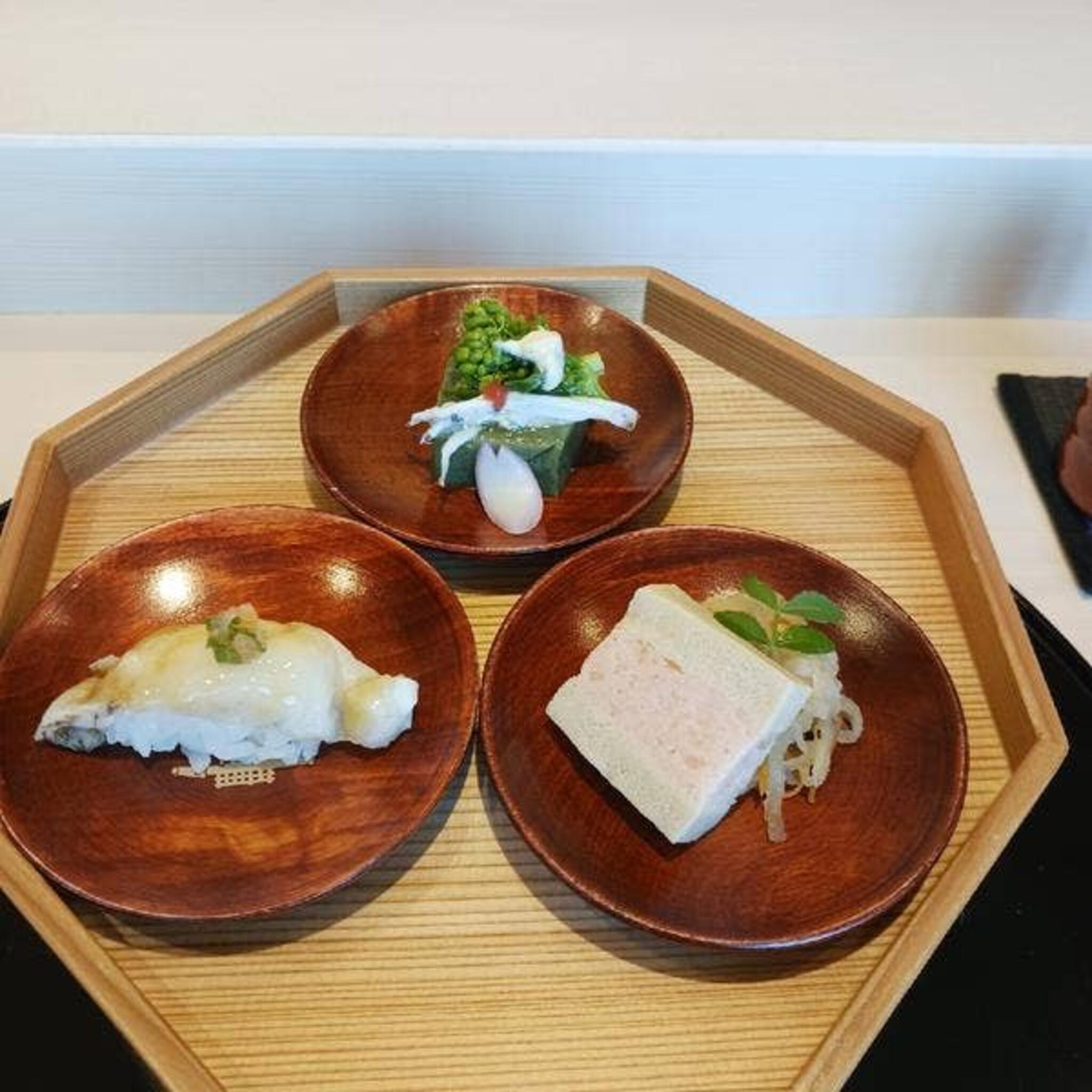 加賀屋 KITTE 大阪店 - 大阪市北区梅田/会席・懐石料理店【ネット予約OK】 | Yahoo!マップ