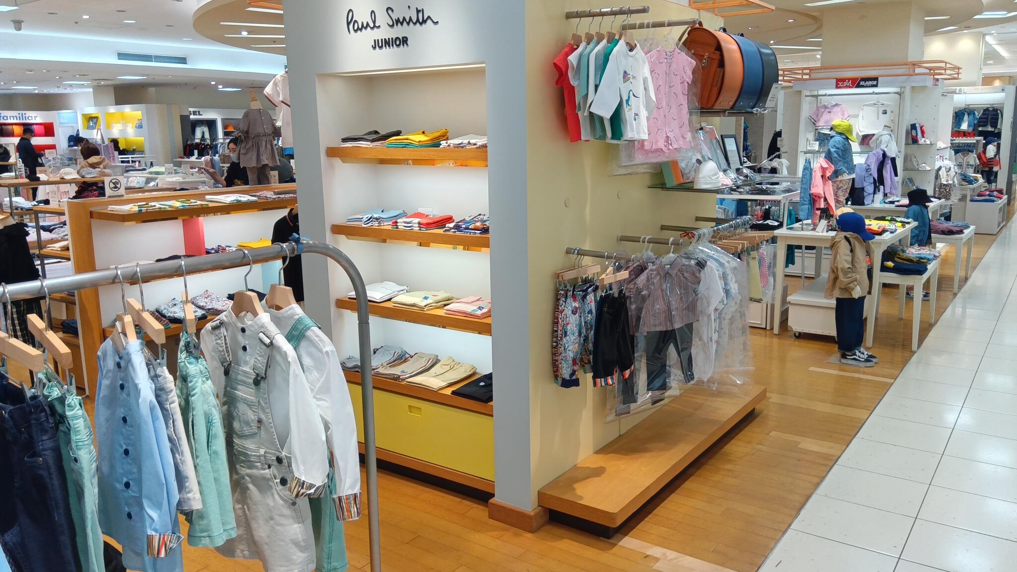 Paul Smith JUNIOR 岩田屋本店 - 福岡市中央区天神/キッズ・ベビー用品店 | Yahoo!マップ