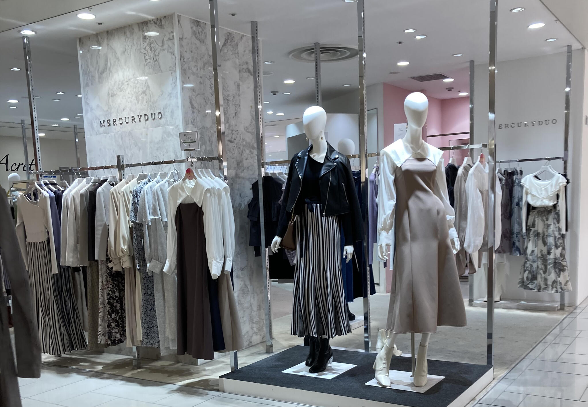 MERCURYDUO ルミネ有楽町 - 千代田区有楽町/婦人服店 | Yahoo!マップ
