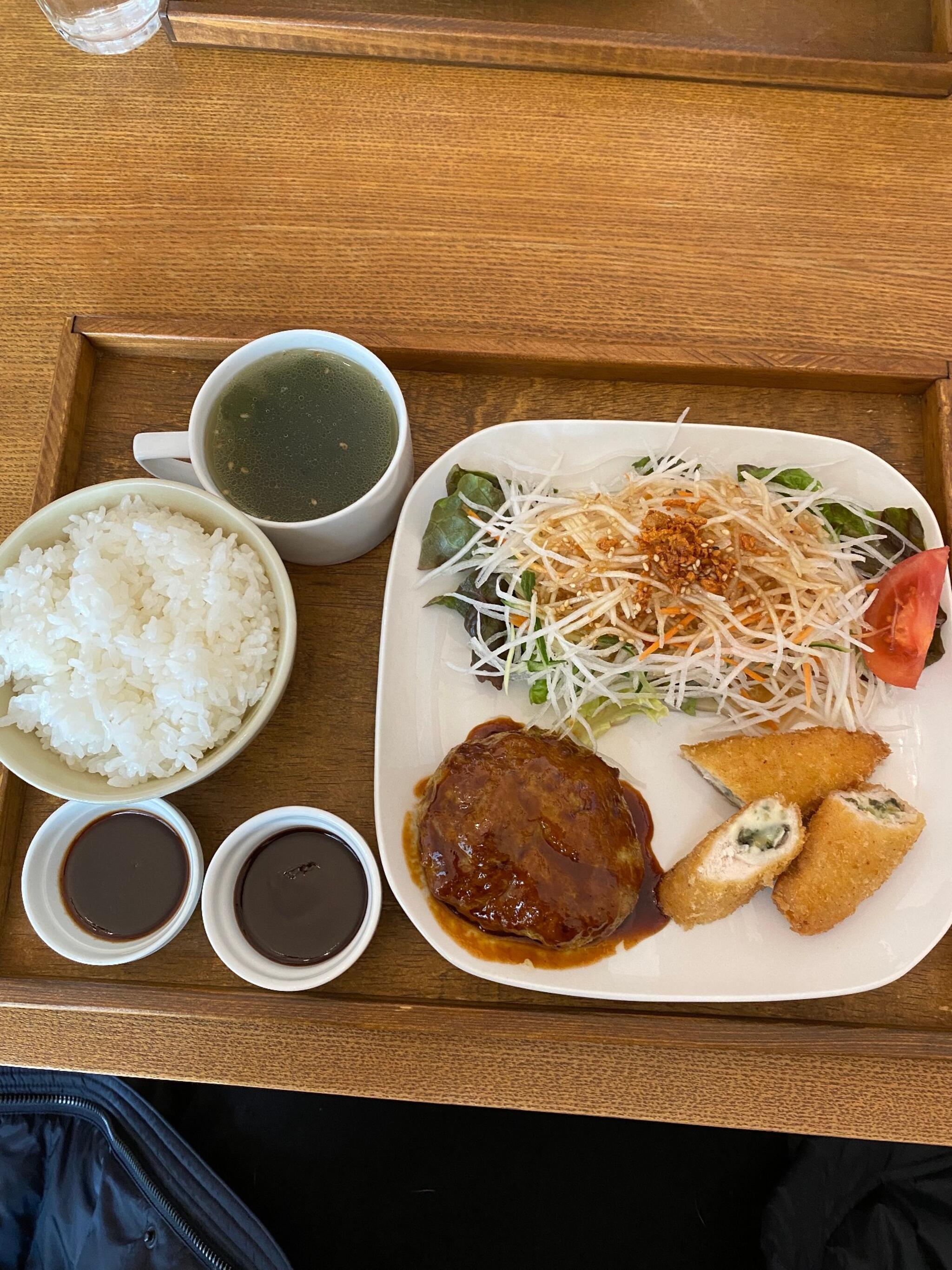 cafe chou chou - 大津市蓮池町/カフェ・喫茶 | Yahoo!マップ