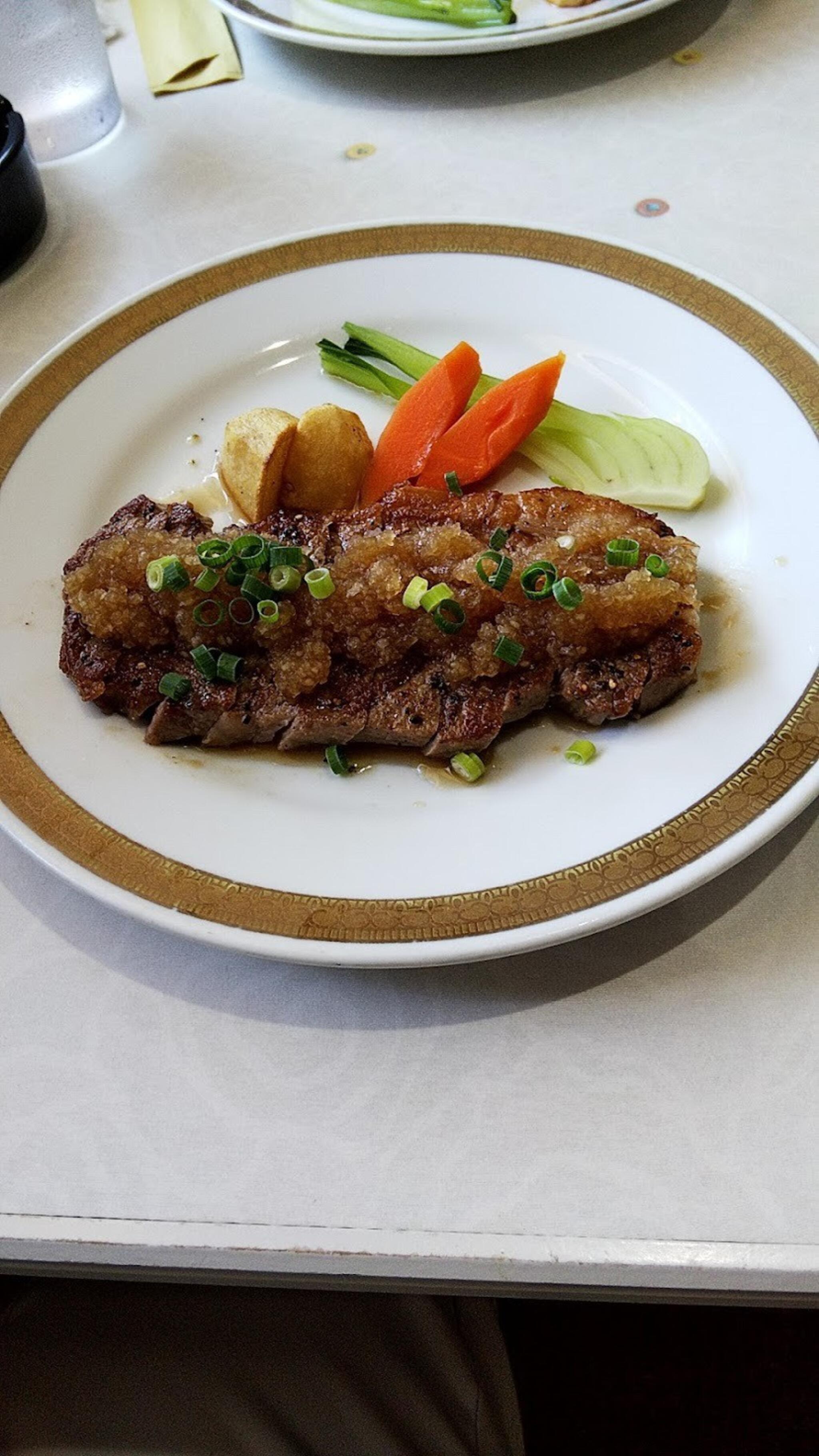 メニュー : ラ・パティスリールプランジュ - 北相馬郡利根町大字加納新田/ケーキ店 | Yahoo!マップ