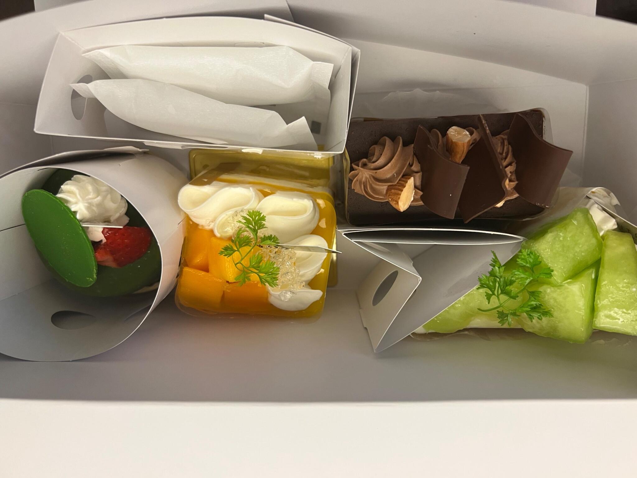 ANTENOR 福岡岩田屋店 - 福岡市中央区天神/洋菓子店 | Yahoo!マップ