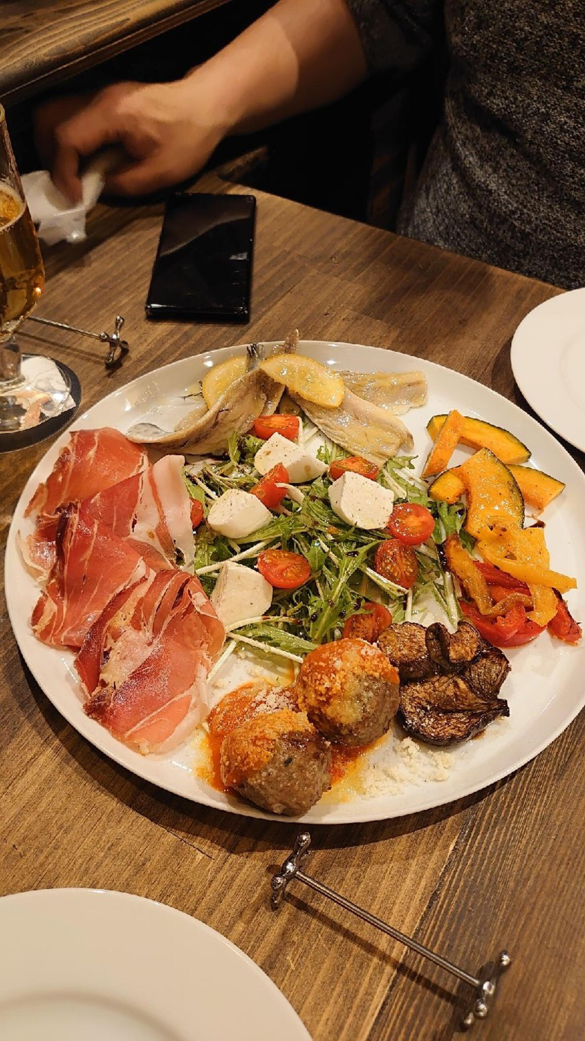 メニュー : 500 NAPOLI - 尼崎市潮江/ピザ店 | Yahoo!マップ