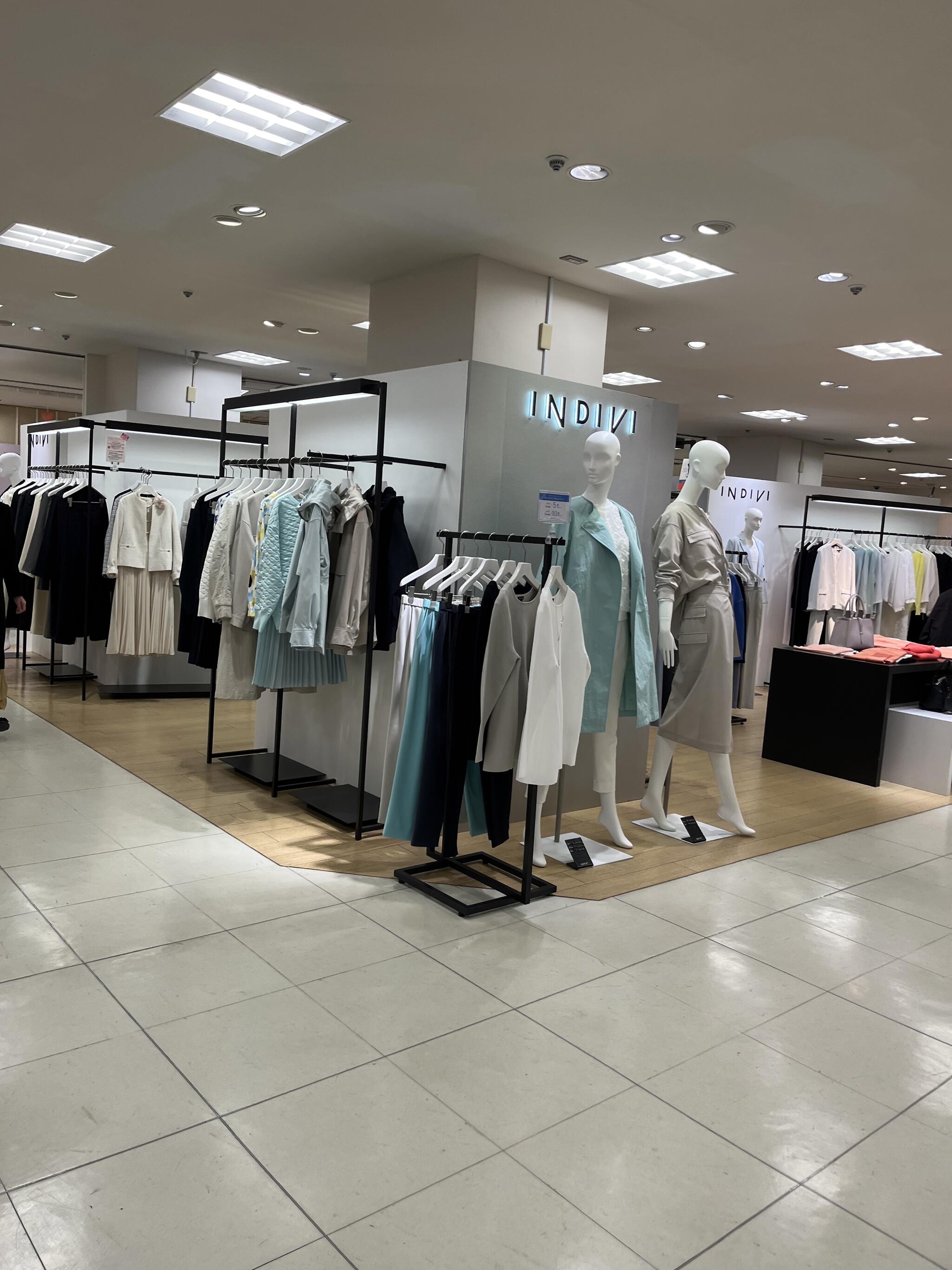 INDIVI 東武百貨店 船橋店 - 船橋市本町/衣料品店 | Yahoo!マップ