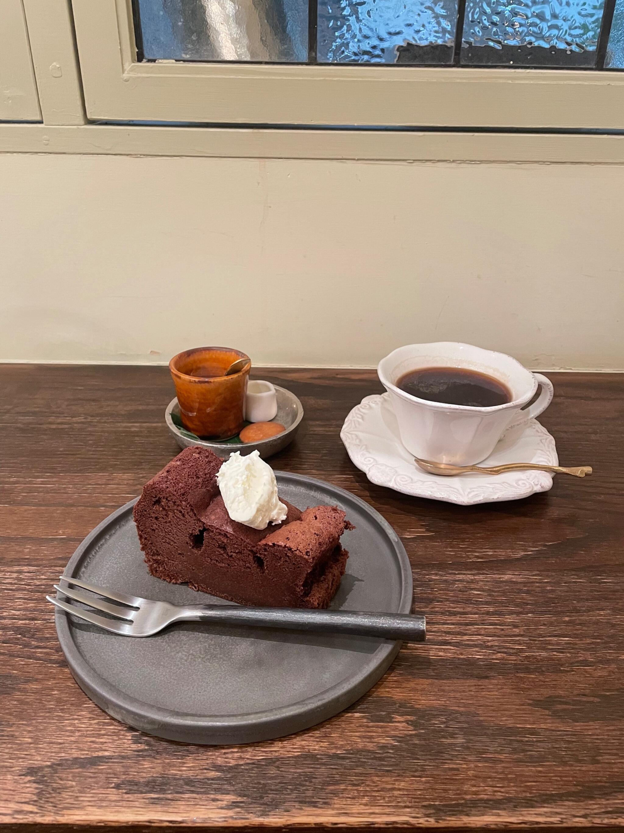 Bunch of peonies - 名古屋市中村区名駅/カフェ・喫茶 | Yahoo!マップ