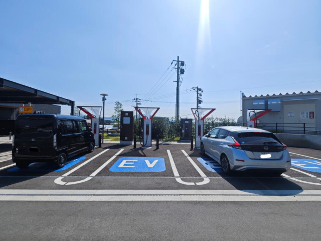 写真 : EV充電スポット 西日本高速道路株式会社 NEXCO西日本 九州自動車道 北熊本SA (上り) - 熊本市北区改寄町/EV充電スポット | Yahoo!マップ
