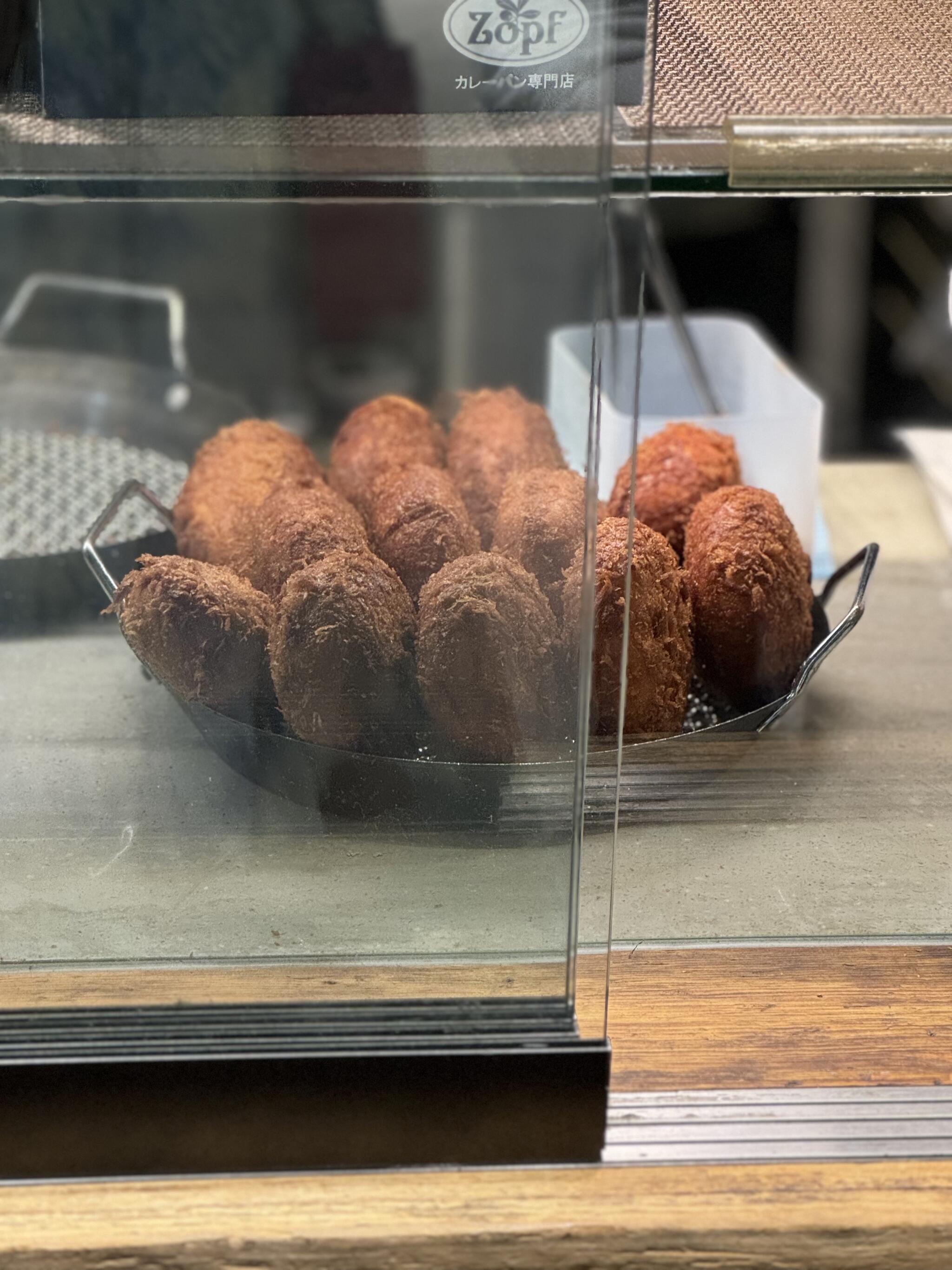 Zopf カレーパン専門店 - 千代田区丸の内/ベーカリー | Yahoo!マップ