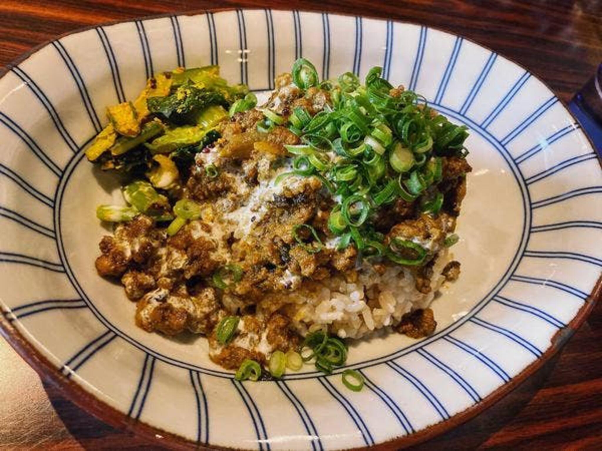 メニュー : キャンチョメ102 - 福岡市南区玉川町/カレー店 | Yahoo!マップ