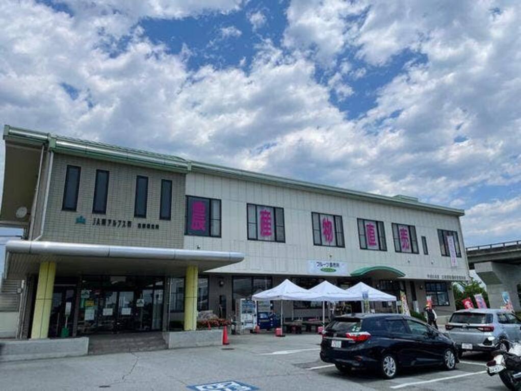 JA直売所 JA南アルプス市 道の駅しらね農産物直売所 - 南アルプス市在家塚/農産物直売所 | Yahoo!マップ